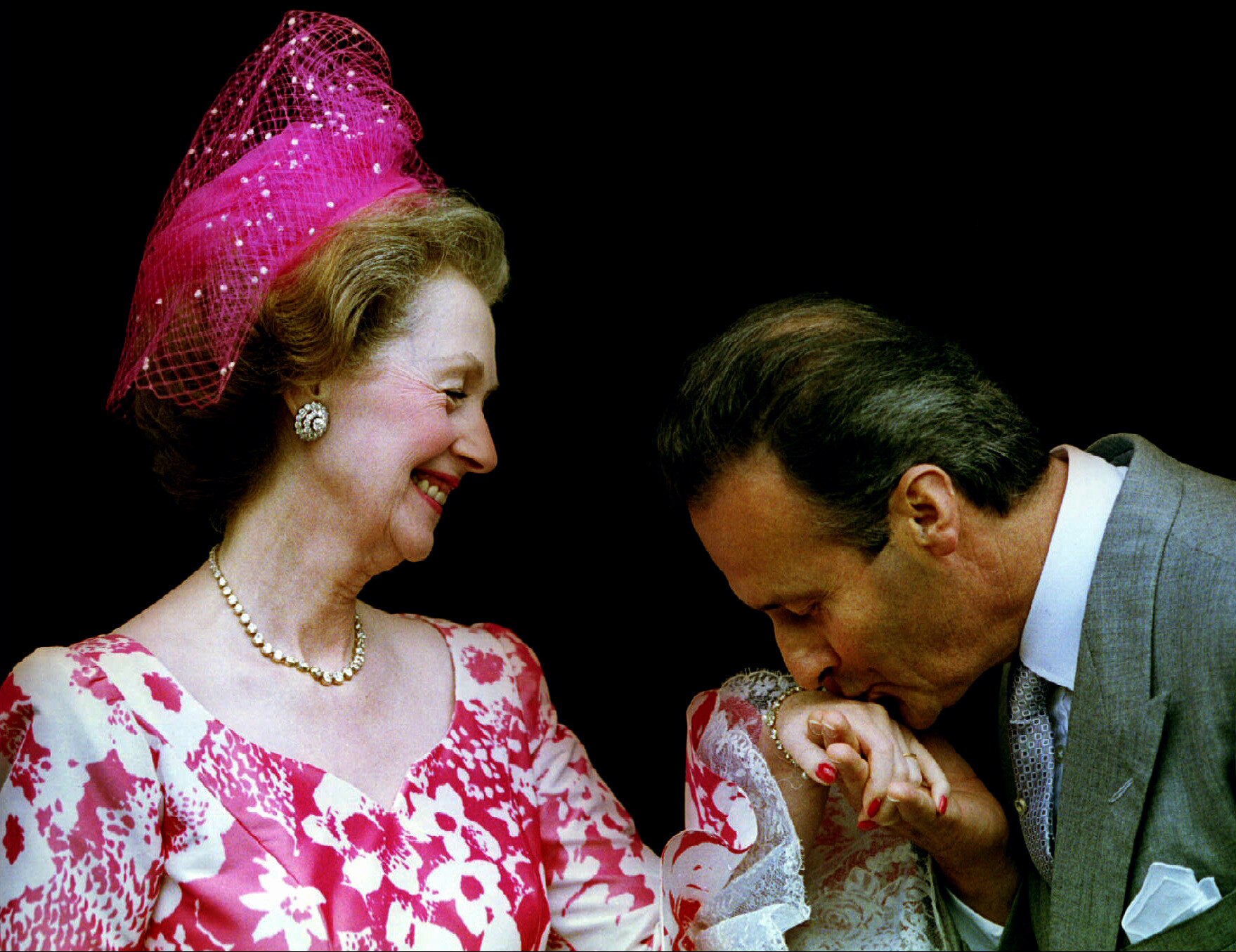 Princess Diana pushed her 'wicked' stepmother Countess Raine Spencer ...