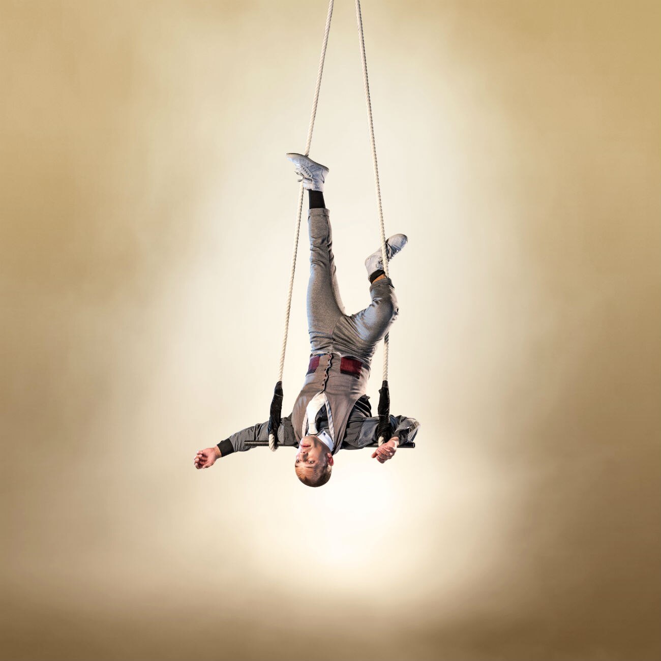 Wire wizard Con Colleano's incredible legacy celebrated on highwire in ...