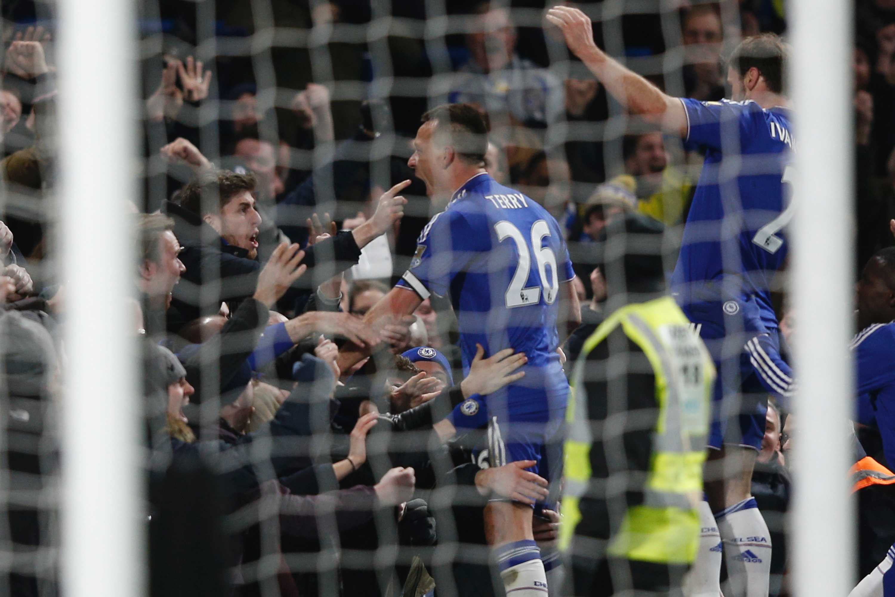 Leicester draws 1-1 with Aston Villa to return to top of Premier League ...