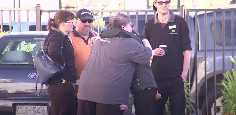Details emerge of 'heroic' shoppers who stopped Dunedin stabbing attack ...