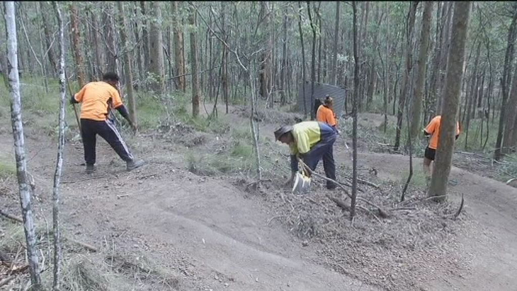 New Logan bike trails put jobseekers on a new path - ABC News