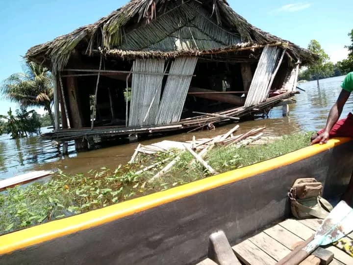 Three people reported dead, 1,000 homes destroyed after earthquake hits ...