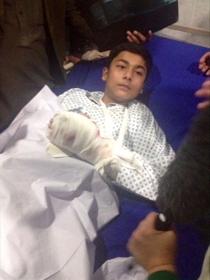 Pakistan siege: child tells of 'playing dead' to escape gunmen - ABC Radio