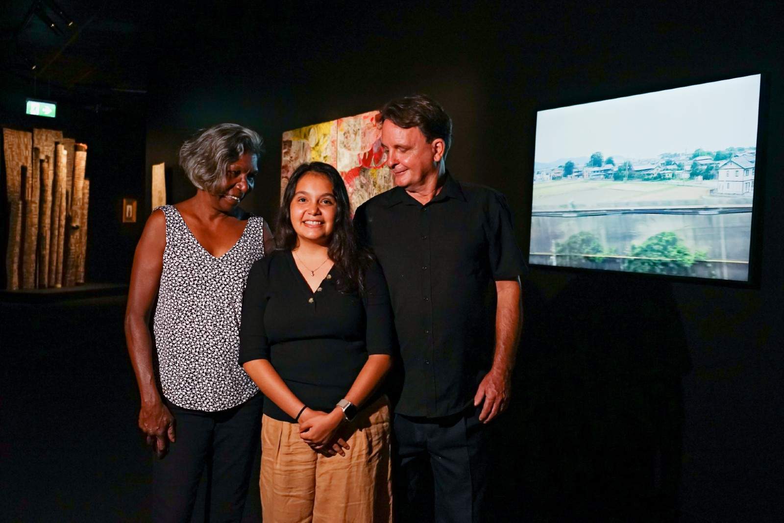 Surprised Arnhem Land teenager, veteran Indigenous artist claim wins at ...