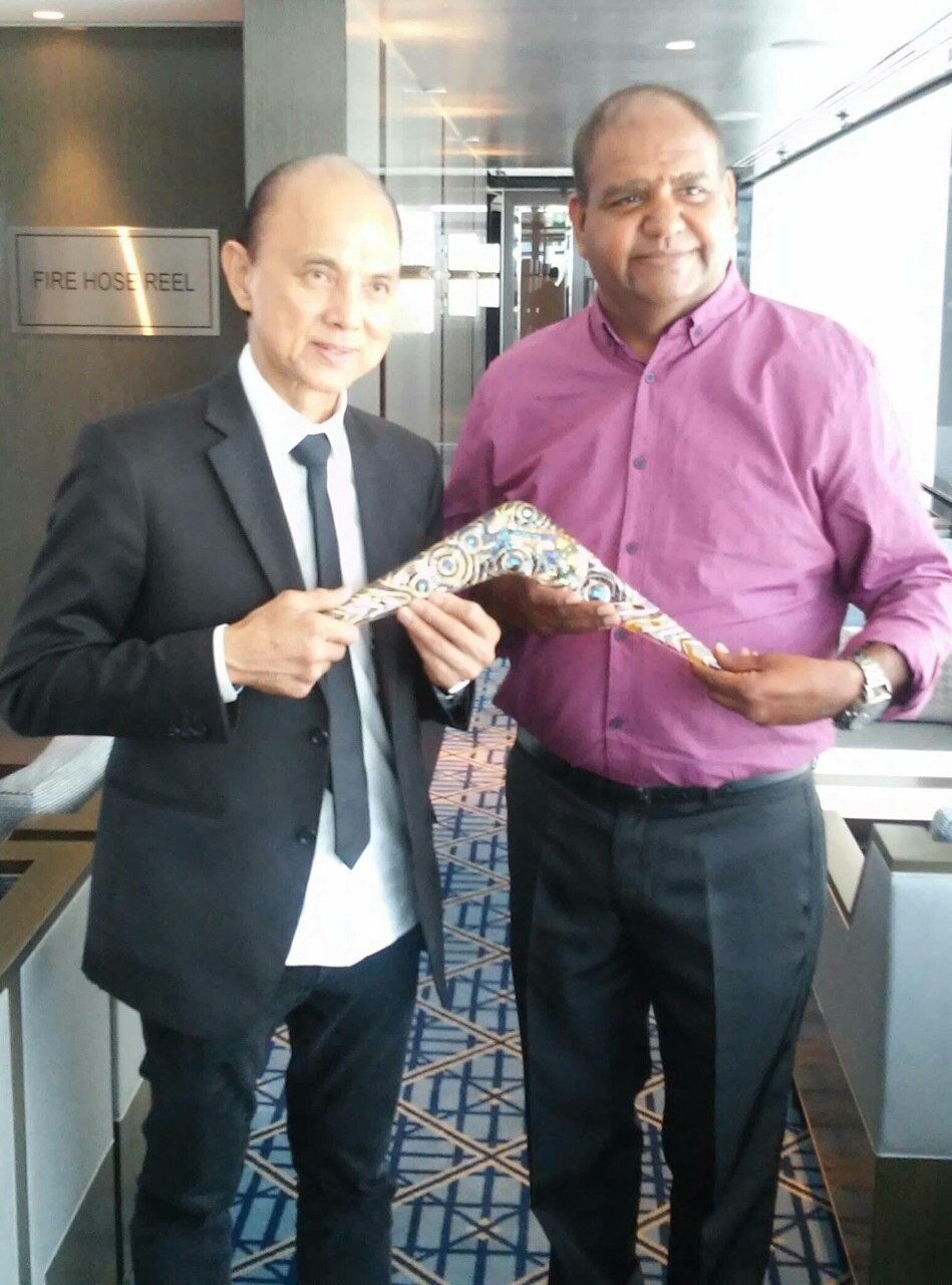 Fashion icon Jimmy Choo chooses Noongar artist's design for women's ...