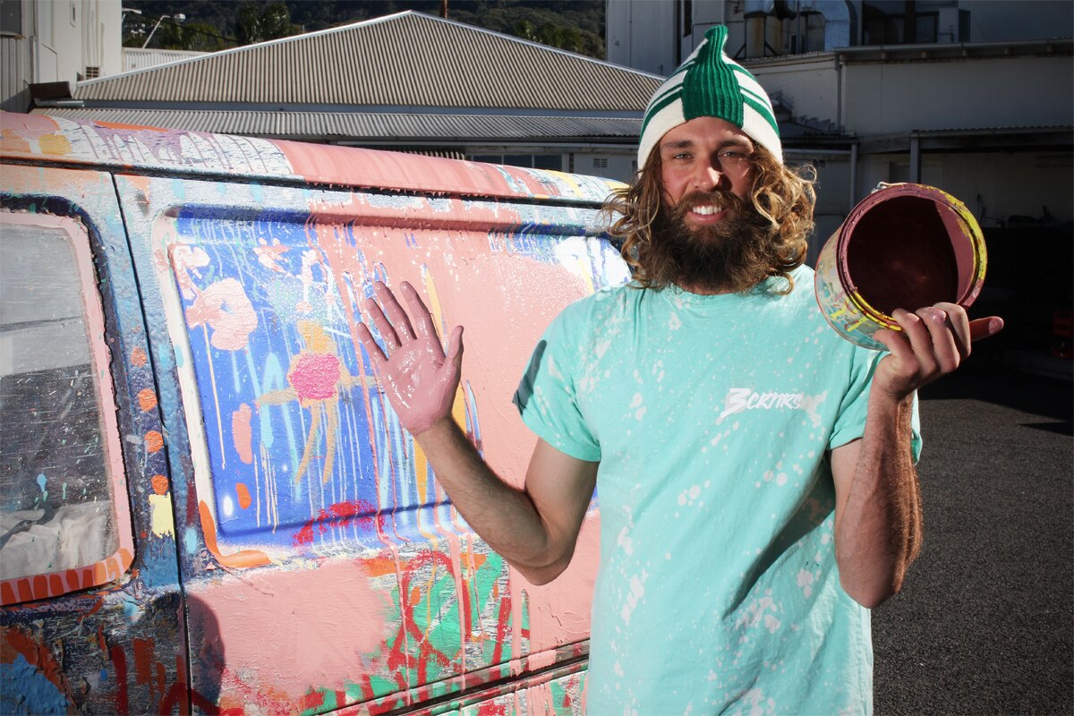 Eccentric artist blends painting with surfing as part of Illawarra ...