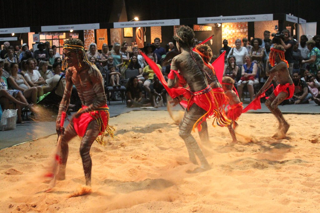 Tasmanian Indigenous artists to show off works at Darwin Aboriginal Art ...