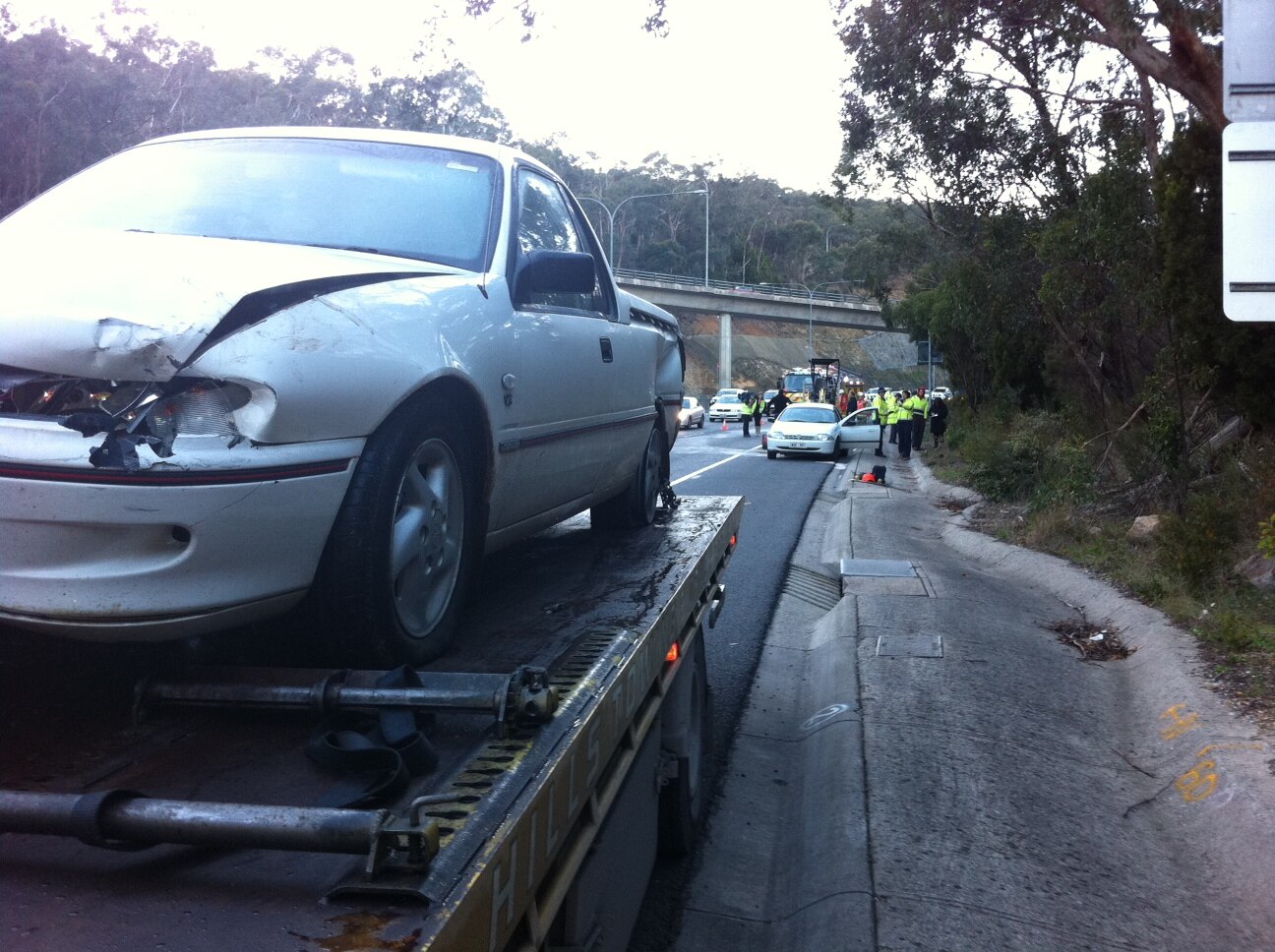 Fallen buckets cause Freeway crash - ABC News
