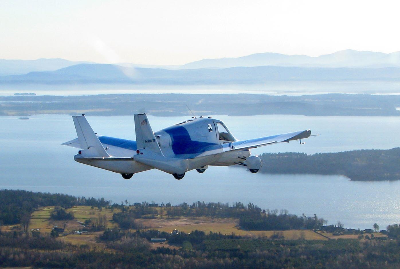 'Flying car' takes to the air - ABC News