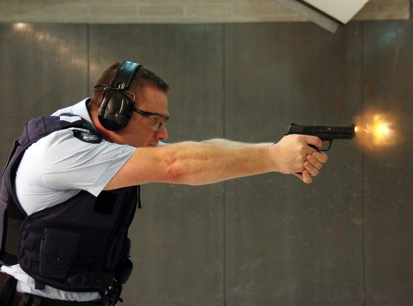 Police shootings: Criminologists call for review of tactics, trainings ...