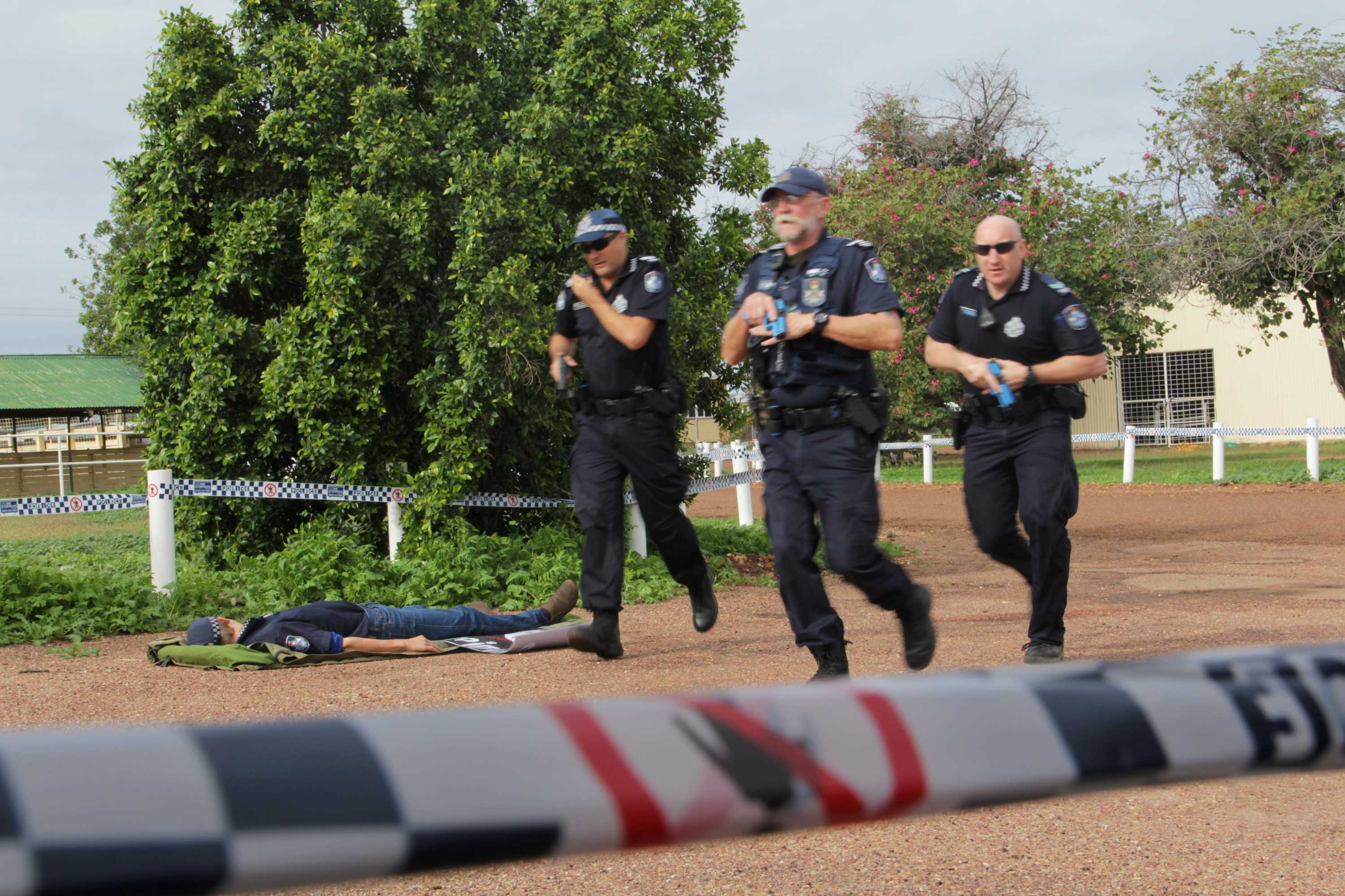 In pictures: Outback Queensland police take on fake terrorists in ...