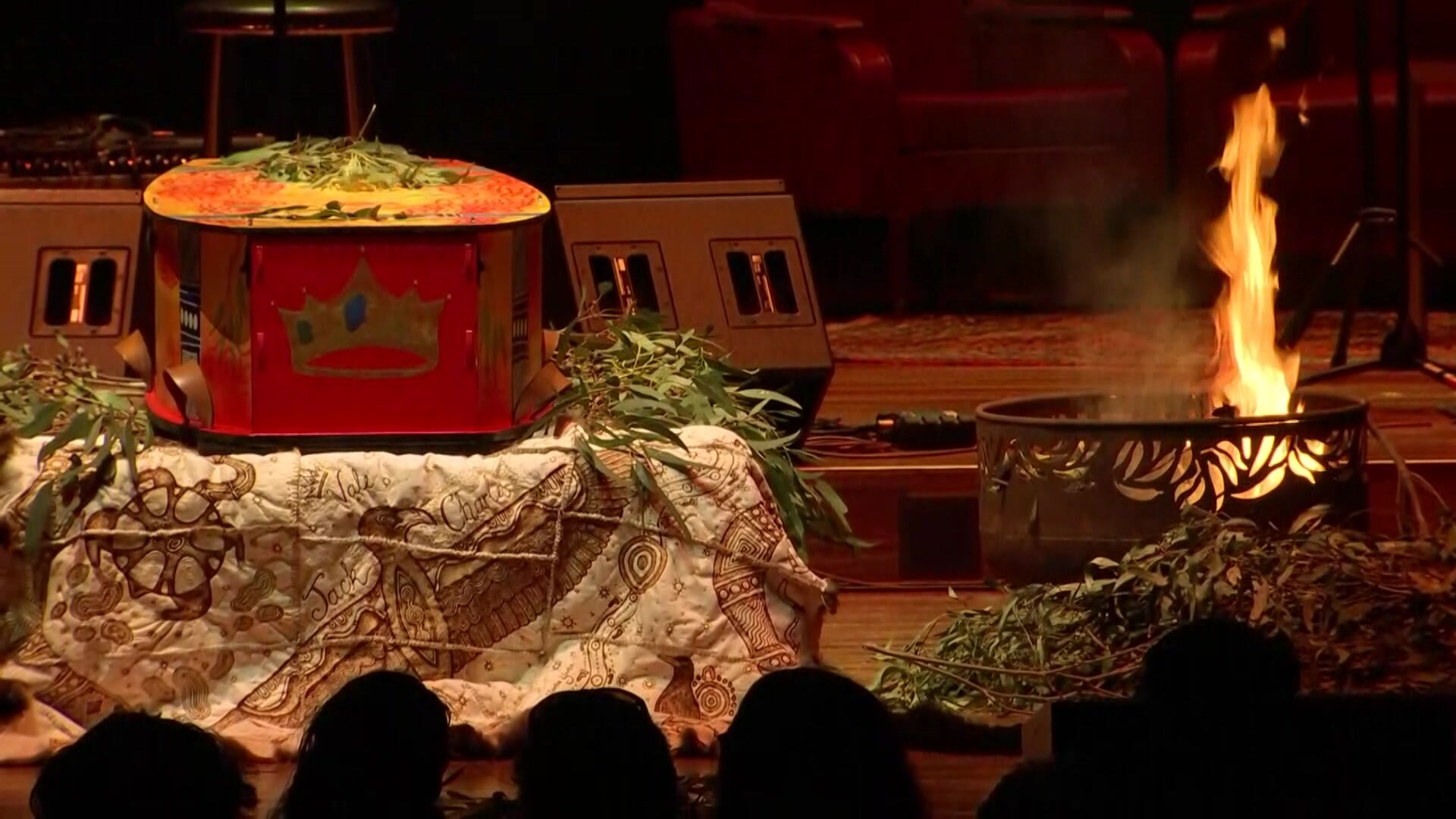 Uncle Jack Charles, 'king of theatre', farewelled in Melbourne state ...