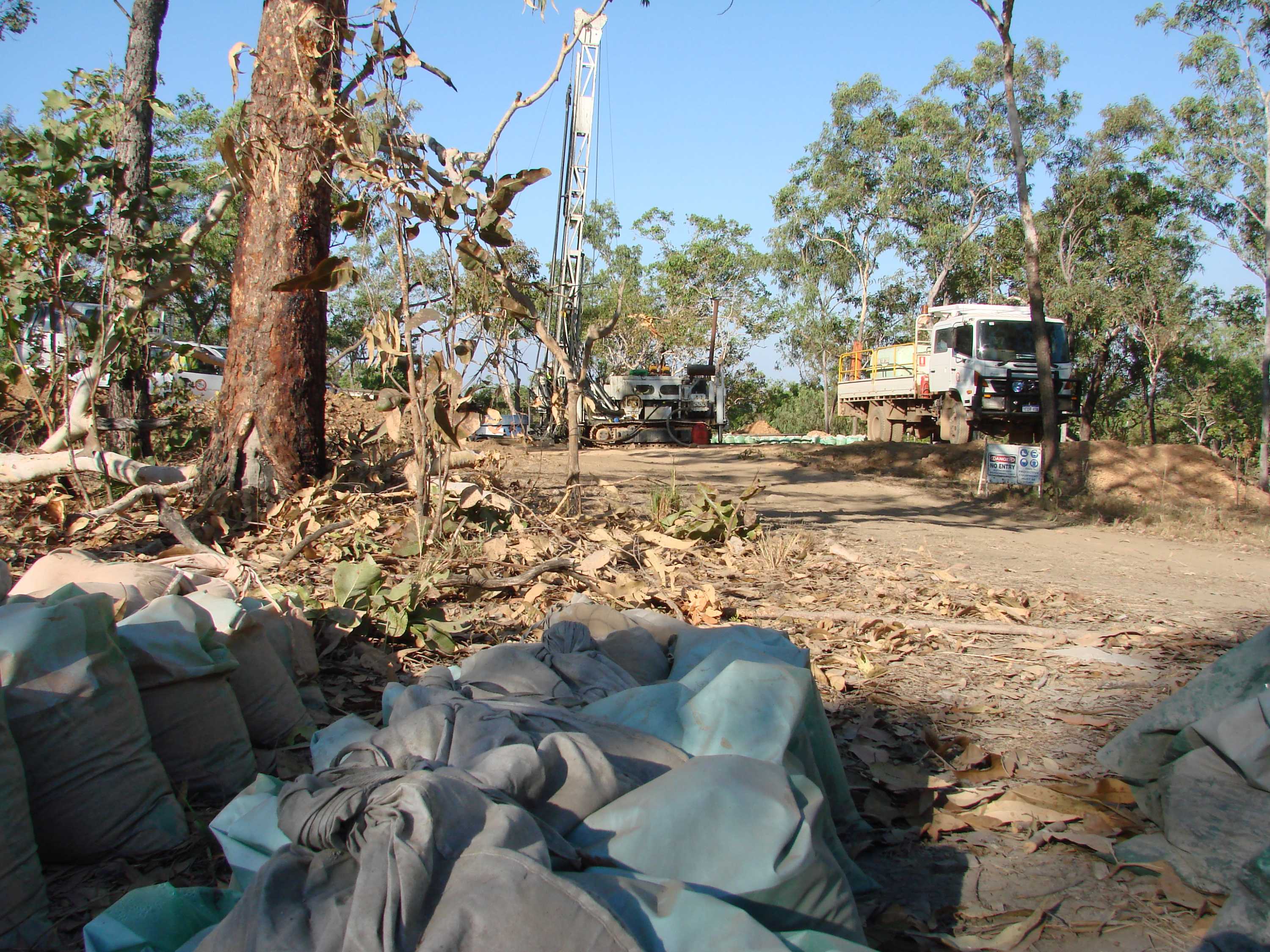 Looking for more Top End gold to boost chances of mine restart - ABC News
