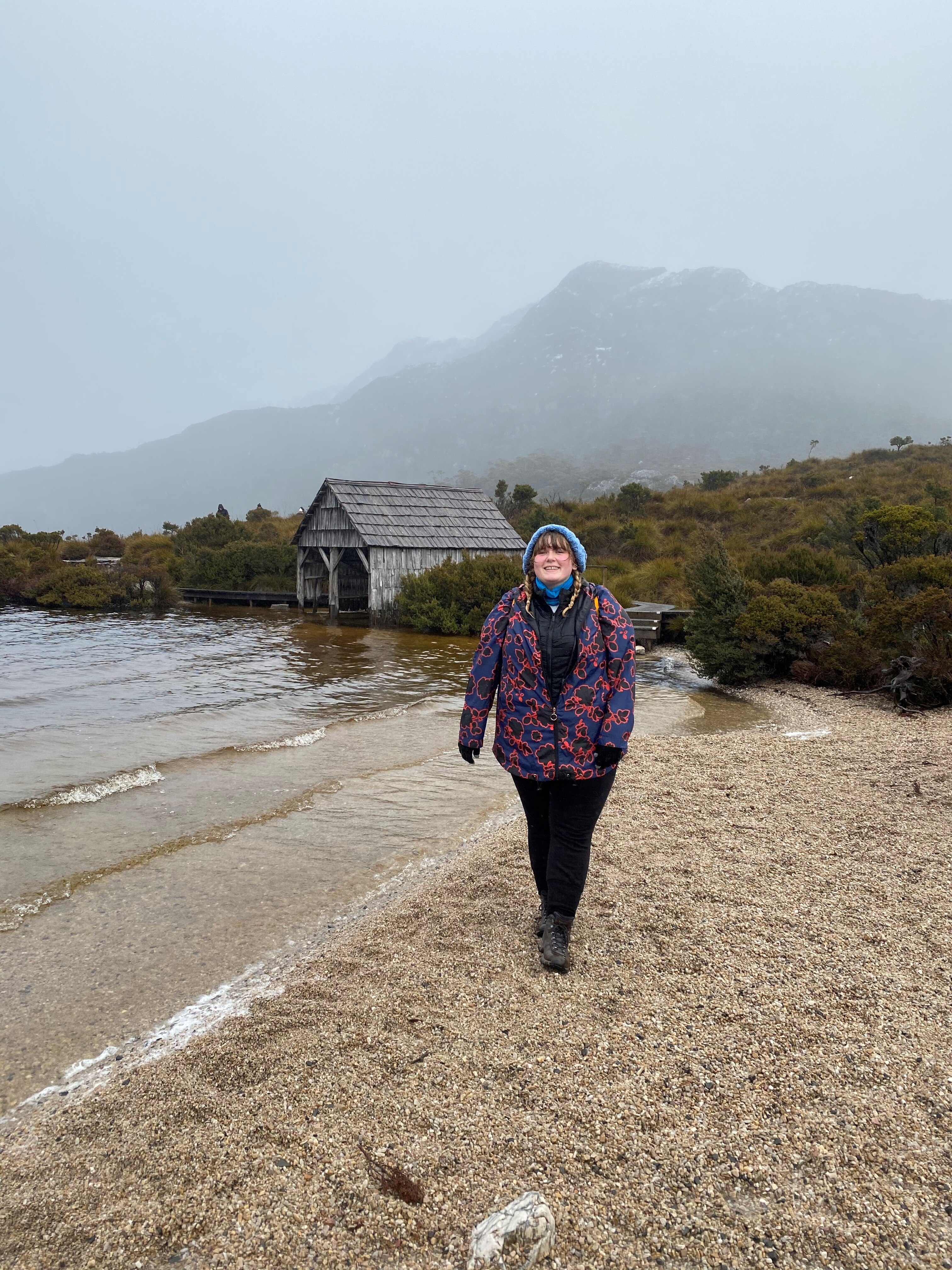 Katie loves to go for a bushwalk, but struggles to buy plus-size hiking ...