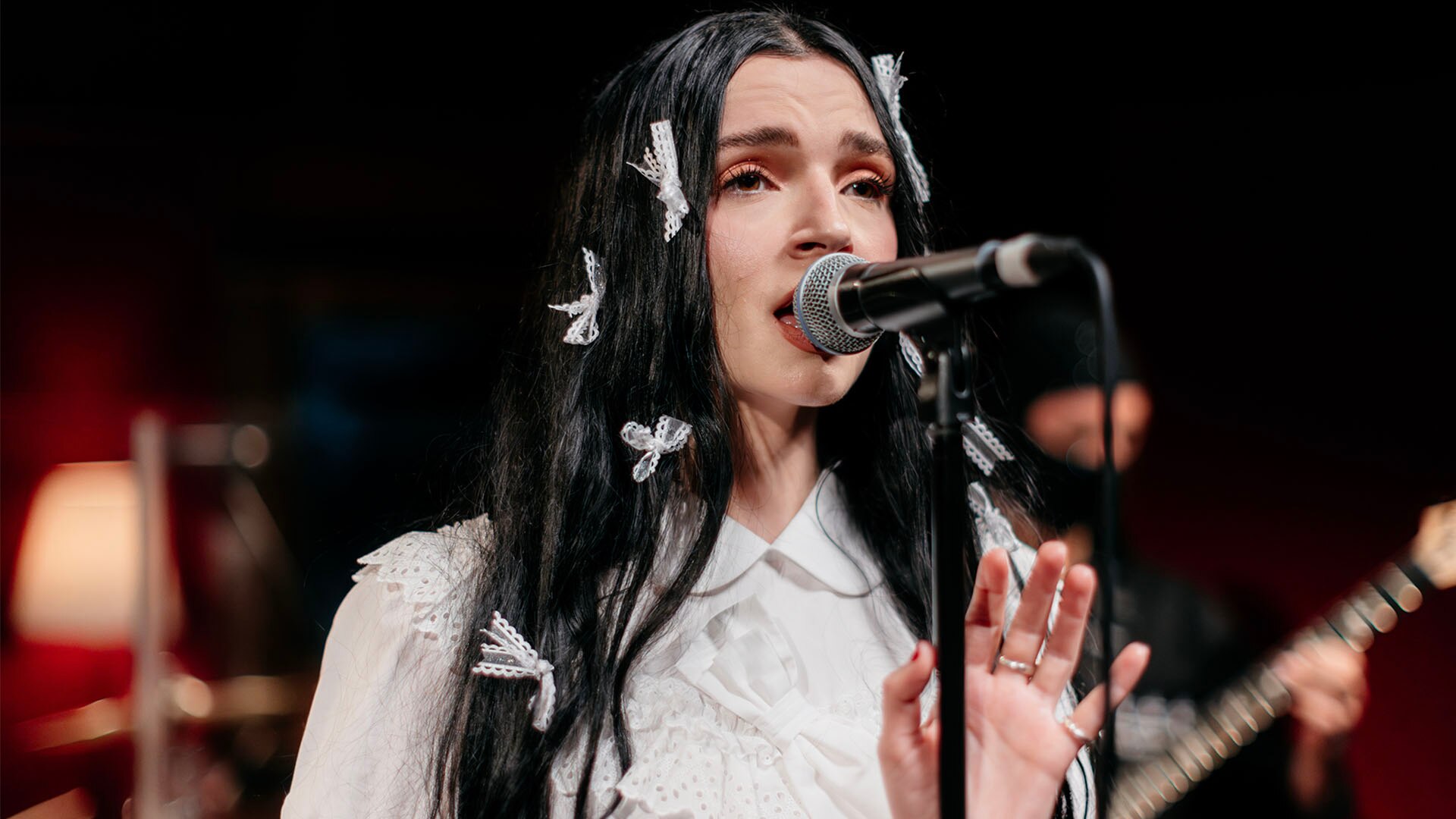 Behind Poppy's cover of Sabrina Carpenter's 'Taste' for Like A Version ...