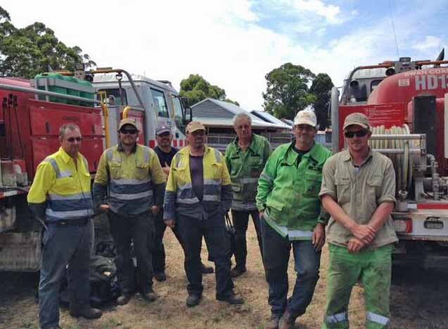 Firefighters still battling out of control blaze - ABC News