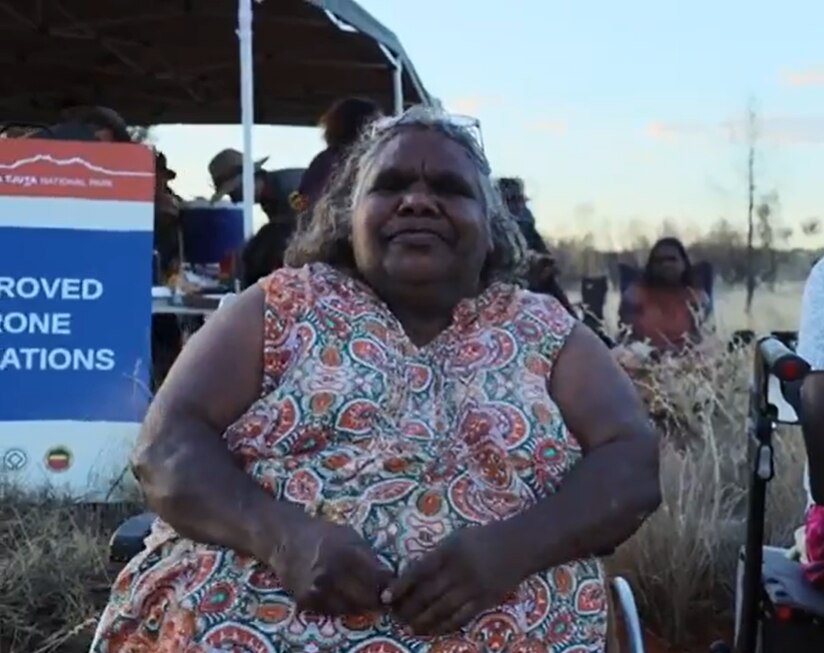 Traditional owners and scientists survey great desert skinks in ...