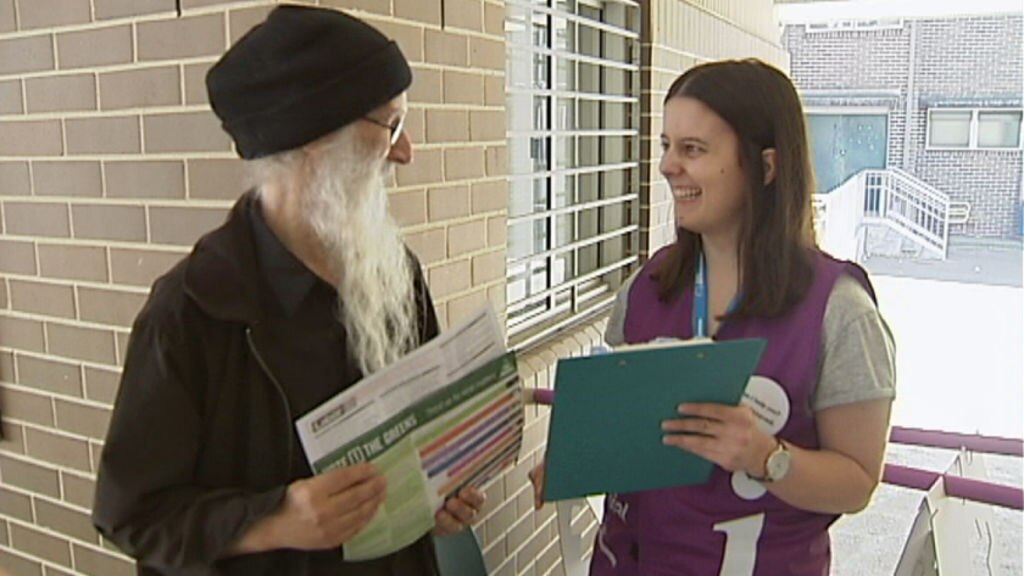 Bilingual officers assist voters around the country to make votes count ...