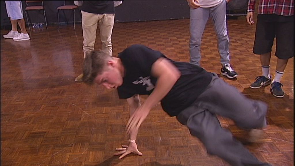 Freestyle Sessions: Dozens battle for a spot at world's largest break ...