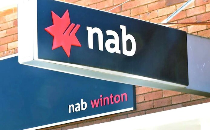 NAB announces it will close its Longreach branch, as banks continue to ...