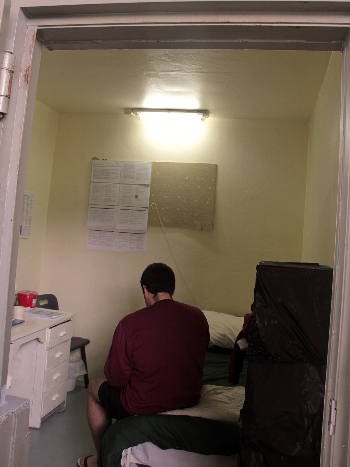 Ice looms large for Tasmanian prisoners in Risdon writing project - ABC ...