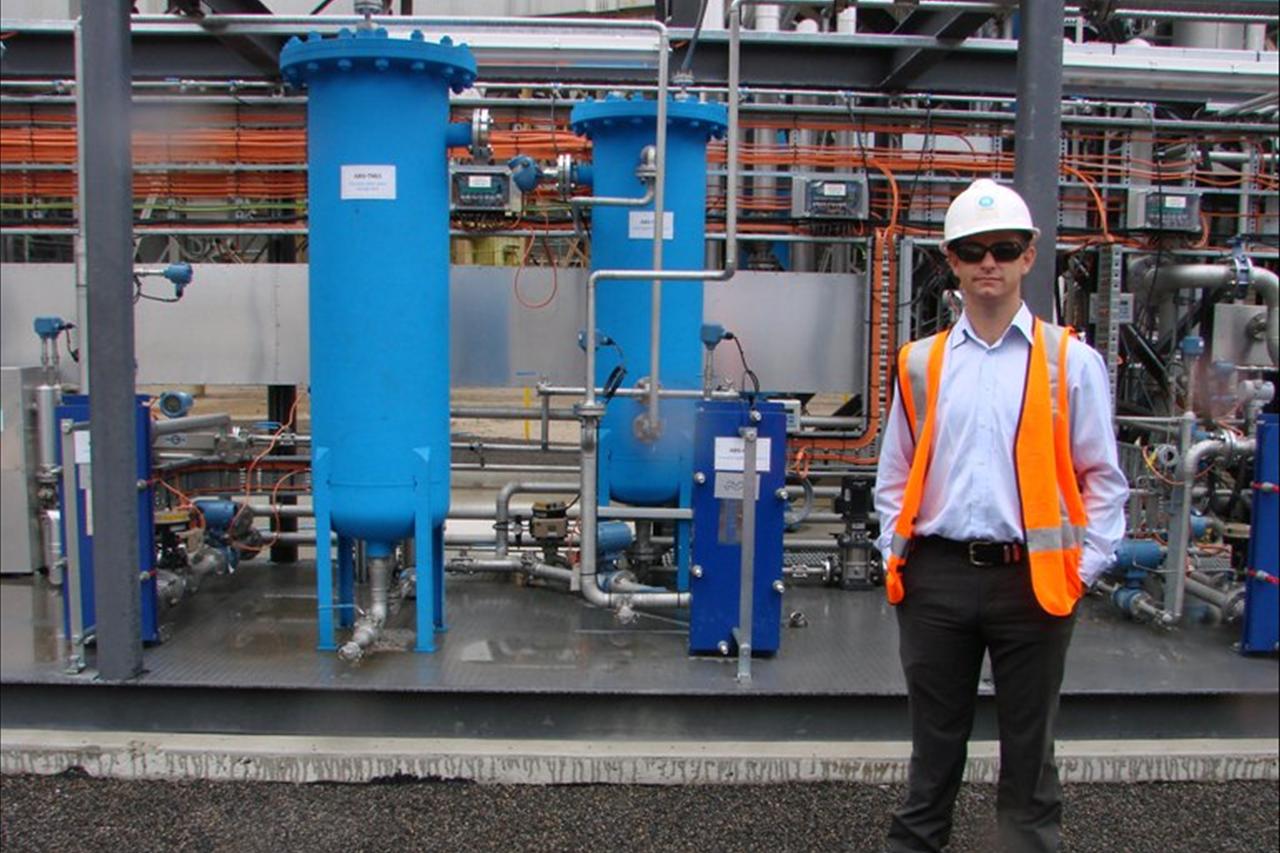 Carbon capture pilot plant launched in Queensland - ABC News