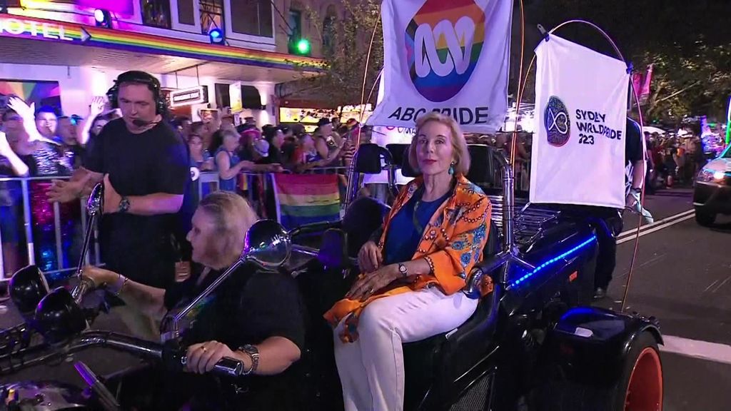 Ita Buttrose leads ABC float at Mardi Gras Parade - ABC News