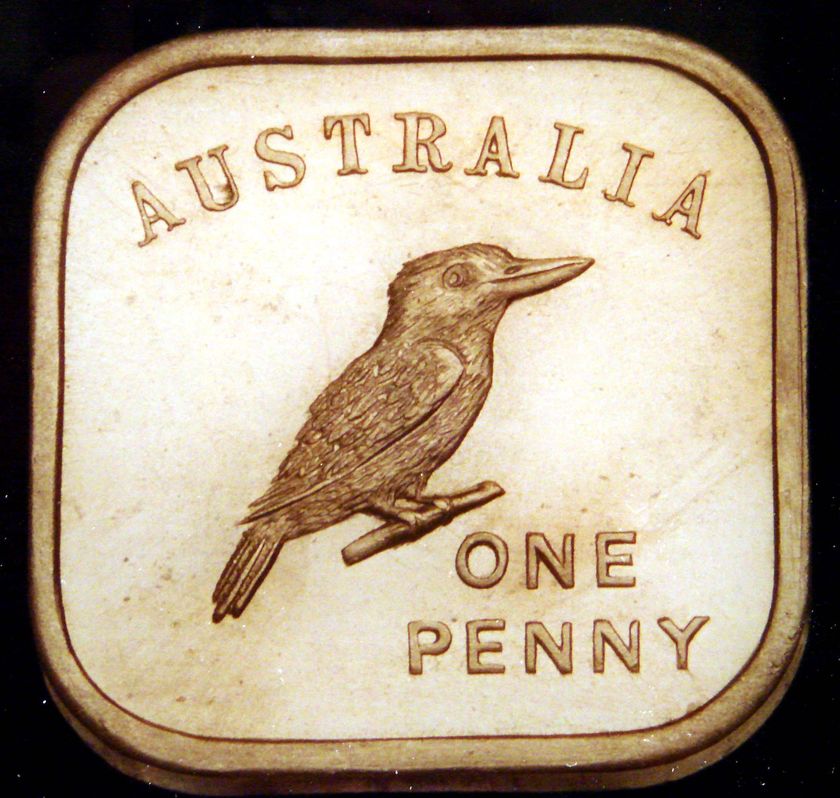 Melbourne displays rare square coins - ABC News