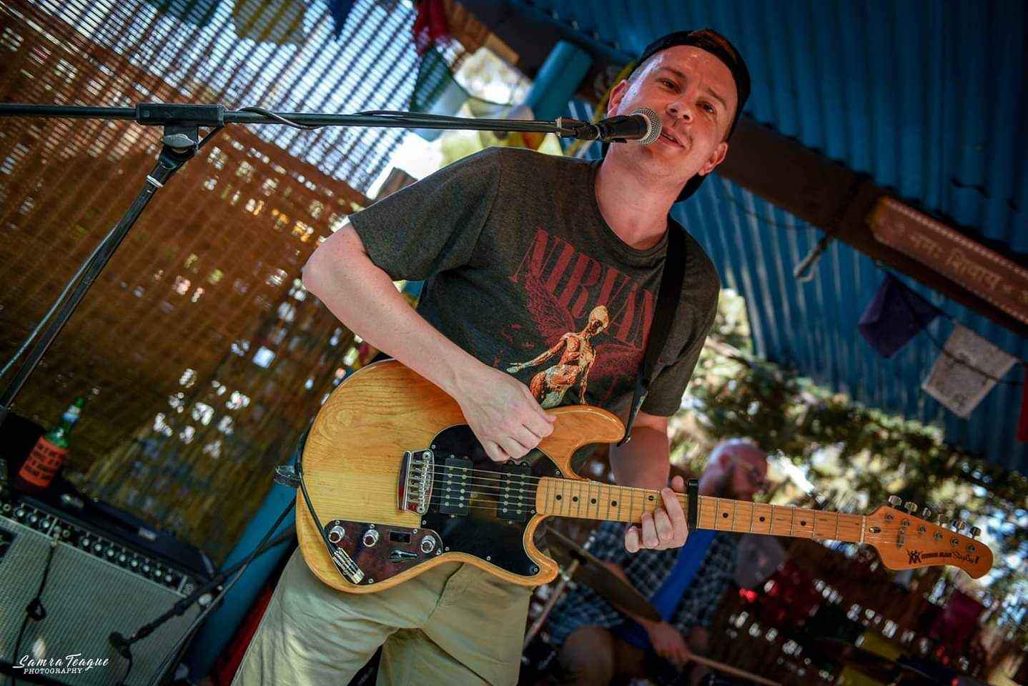 Adelaide busker credits music with helping him through personal tragedy and 'dark times' - ABC News