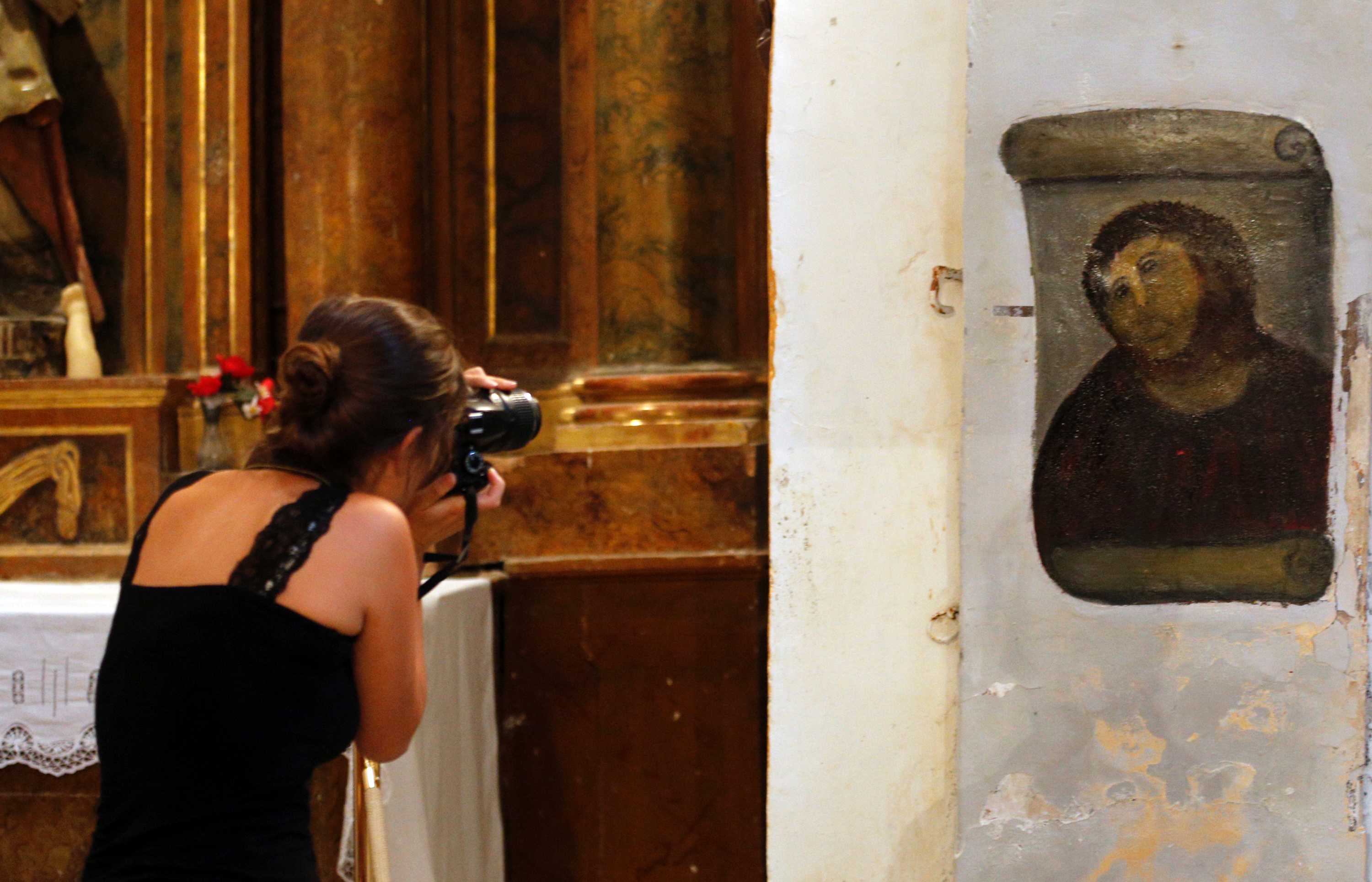 Spanish widow who botched Christ fresco makeover inspires opera - ABC News
