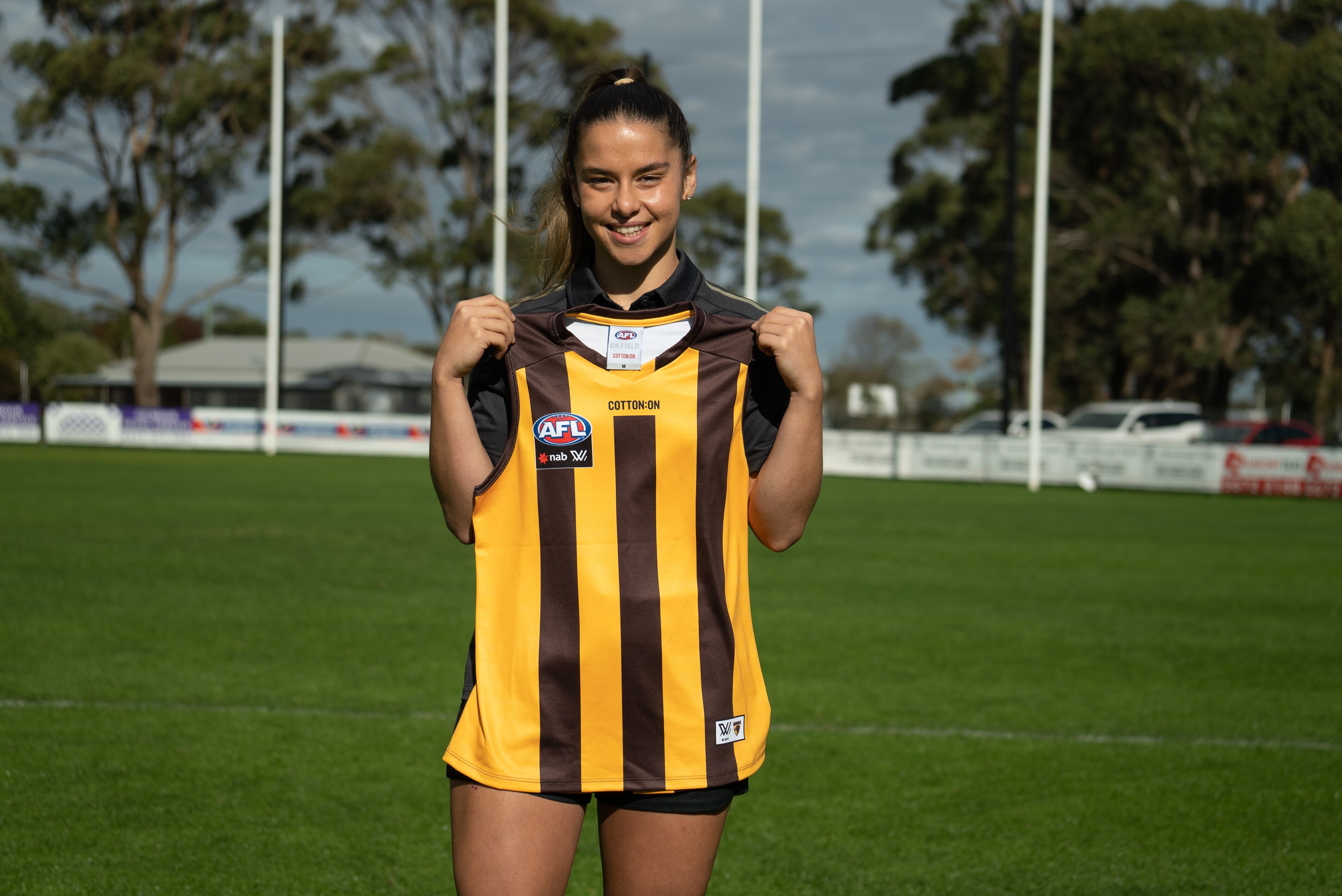 Northern Territory footballer Dominique Carbone signs with AFLW club ...