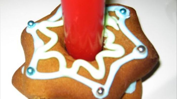 Christmas candles - ABC News