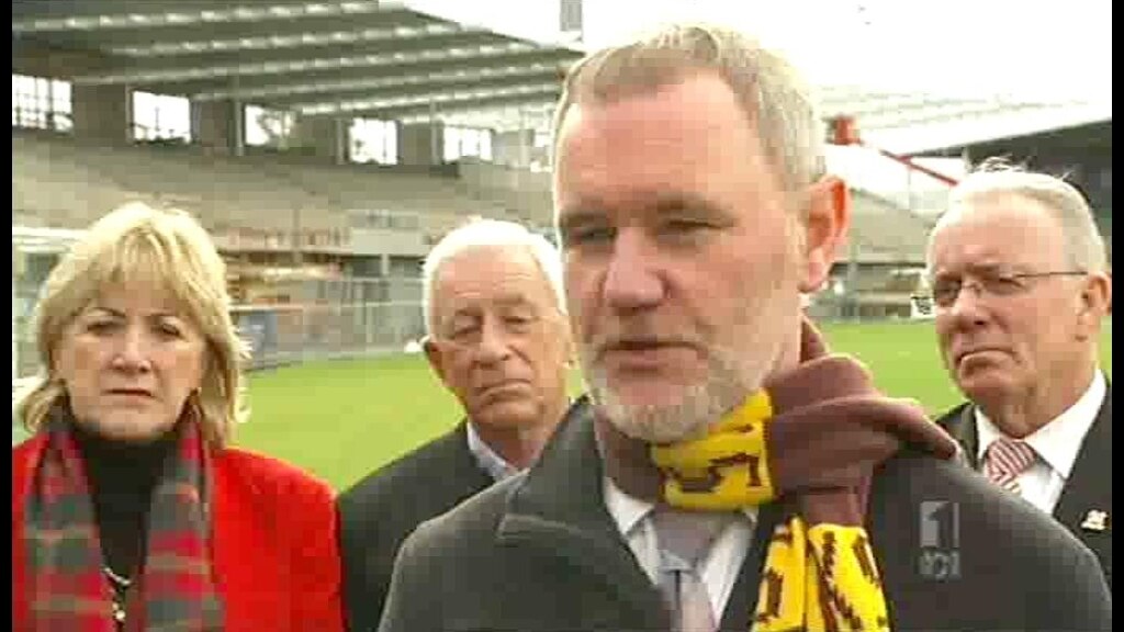 Debate rages over Aussie Rules games - ABC News