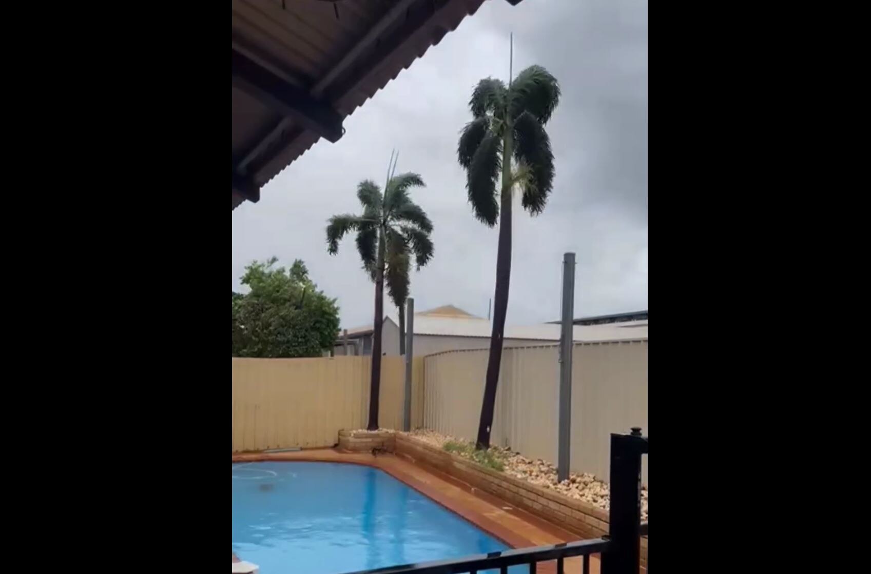 This video shows the wind in Port Hedland as Tropical Cyclone Zelia ...