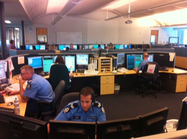 Police call centre screening due to nuisance calls - ABC News