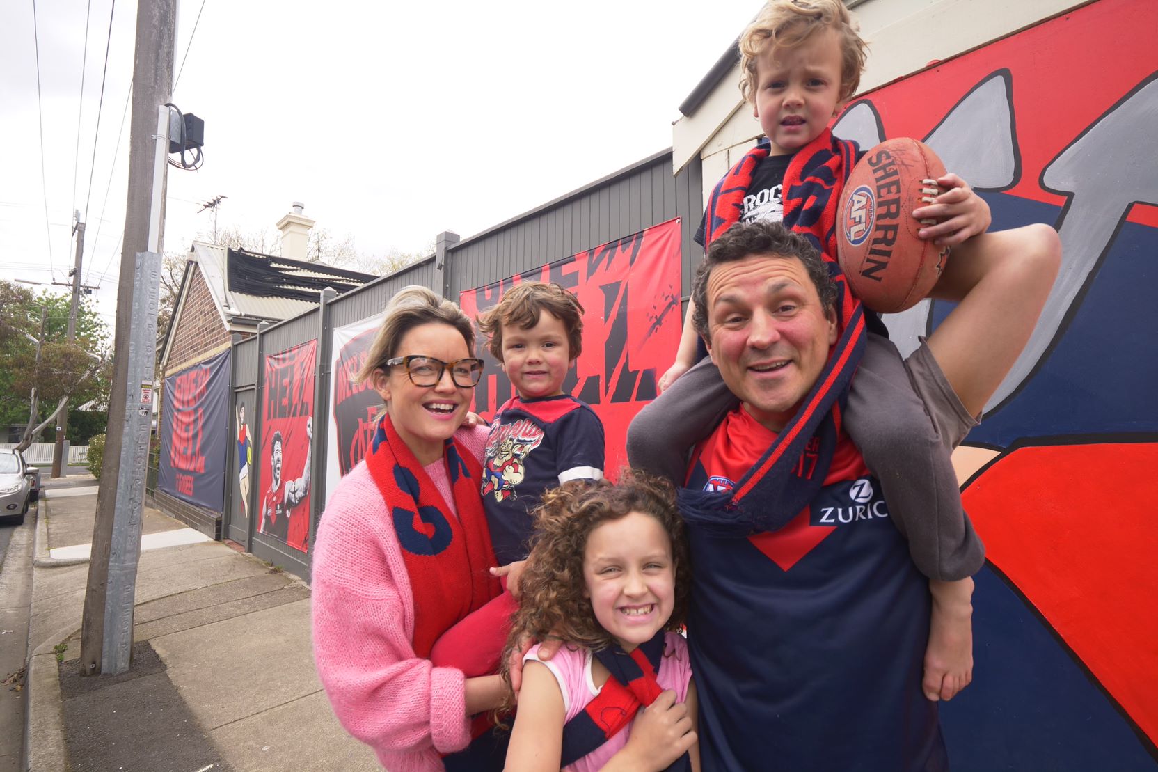 In Melbourne, AFL fans can't go to the grand final,…