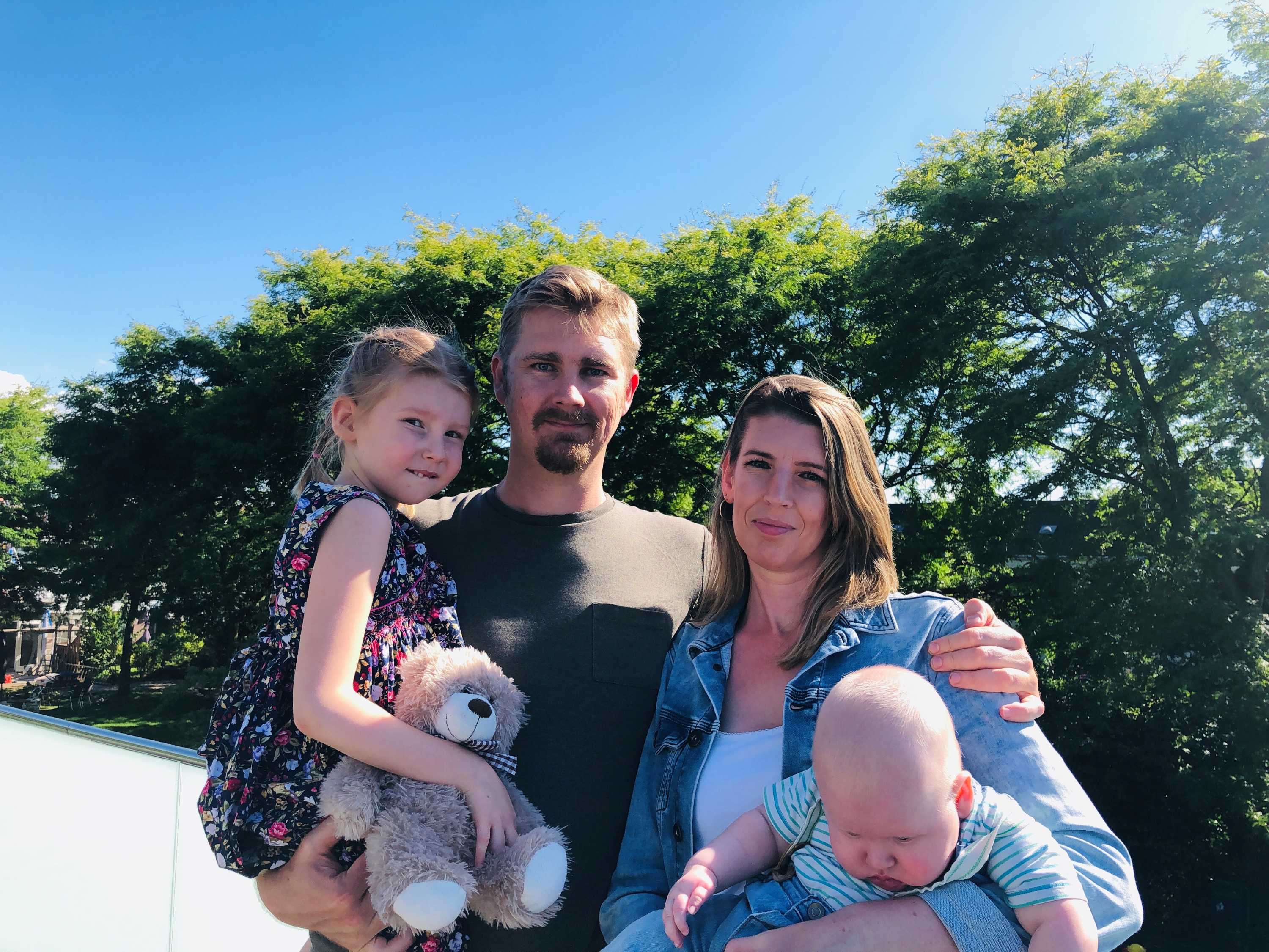 This is why it is so difficult for Australians to get home during the ...