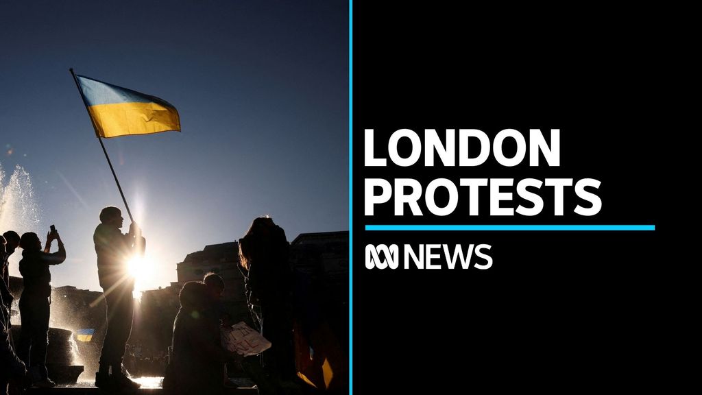 Huge crowds take to the streets of London to protest Ukraine war - ABC News