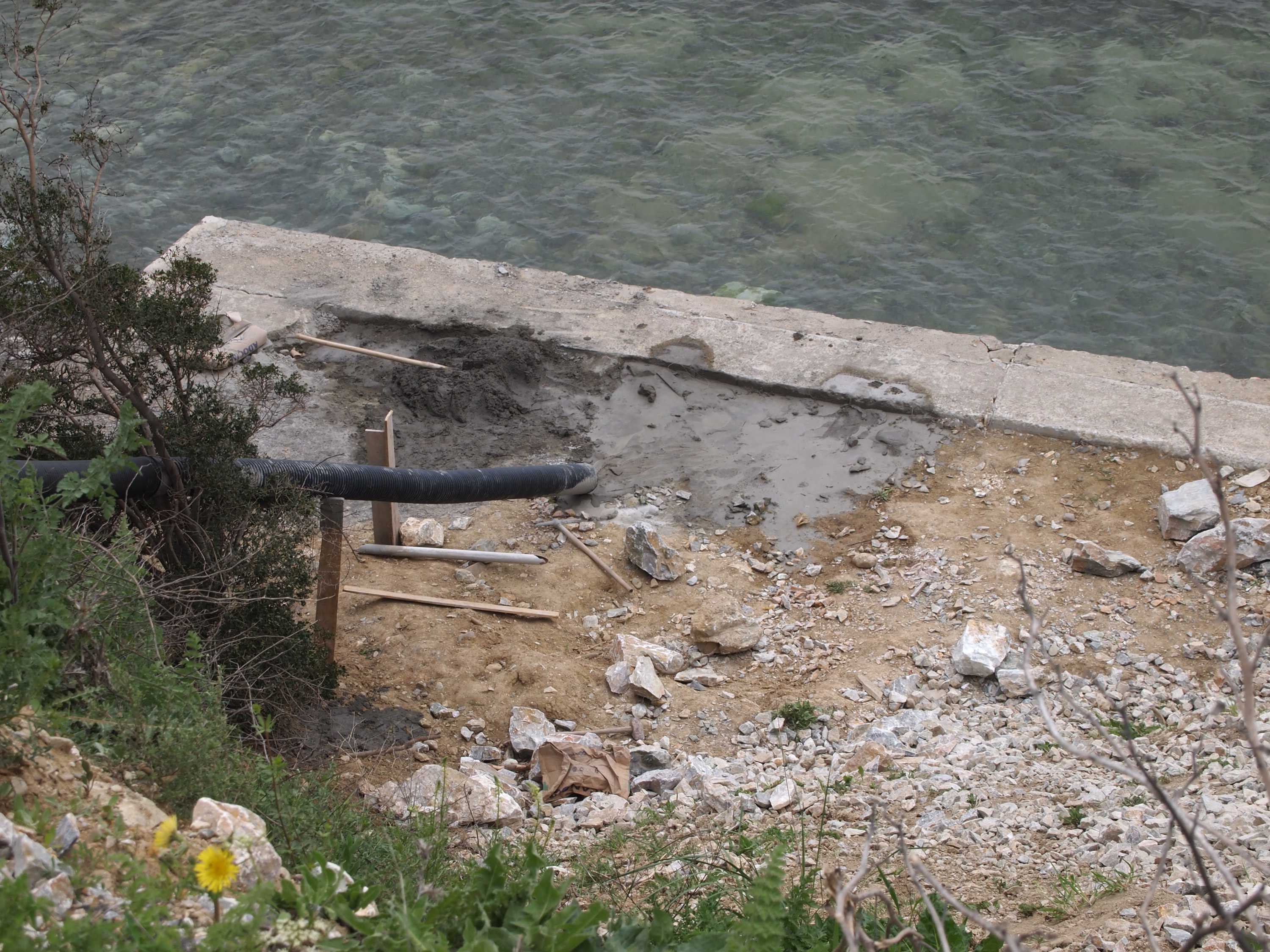 Gallipoli seawall repaired before Anzac Day - ABC News