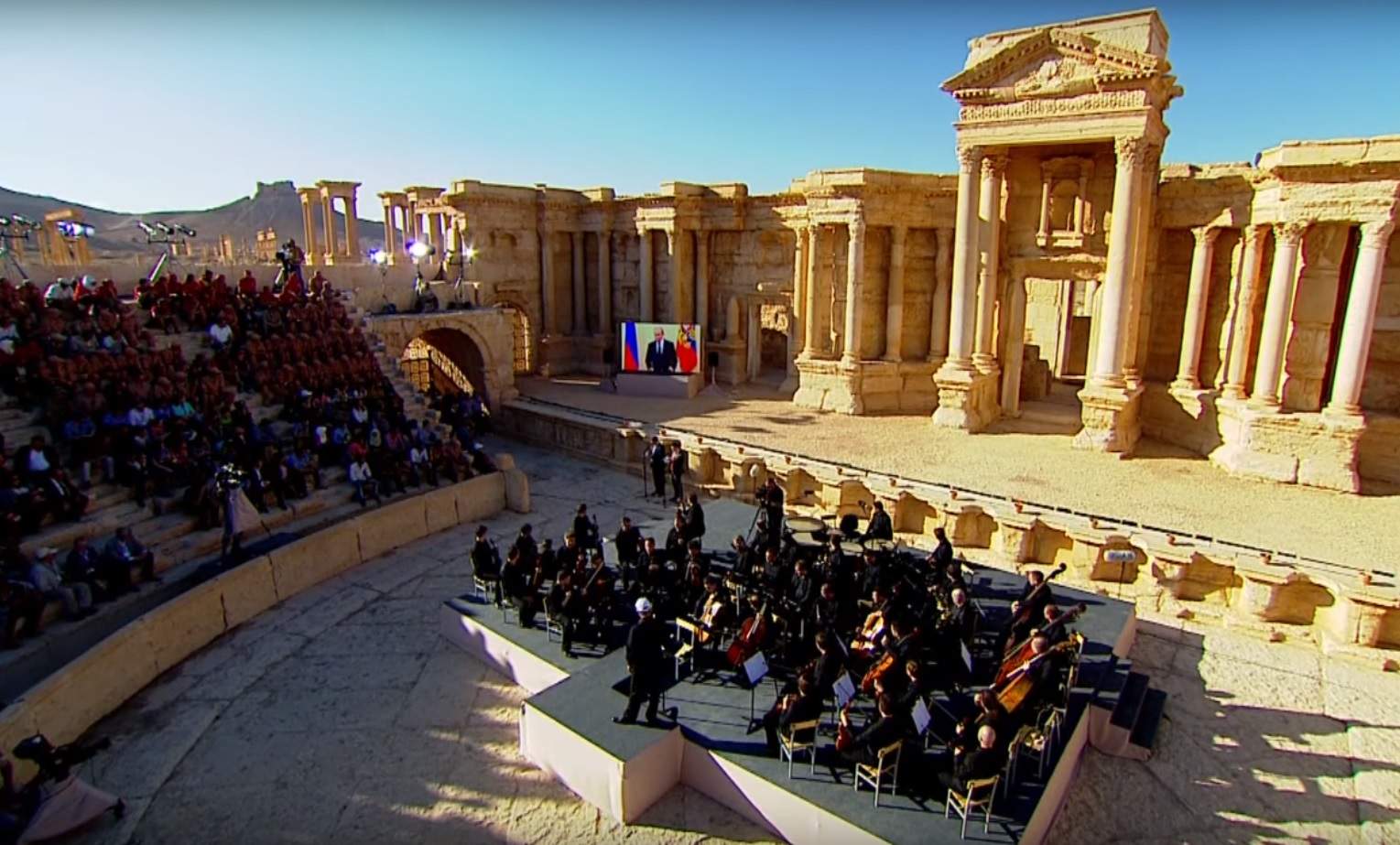 Palmyra: Russia's Mariinsky orchestra performs concert in amphitheatre ...