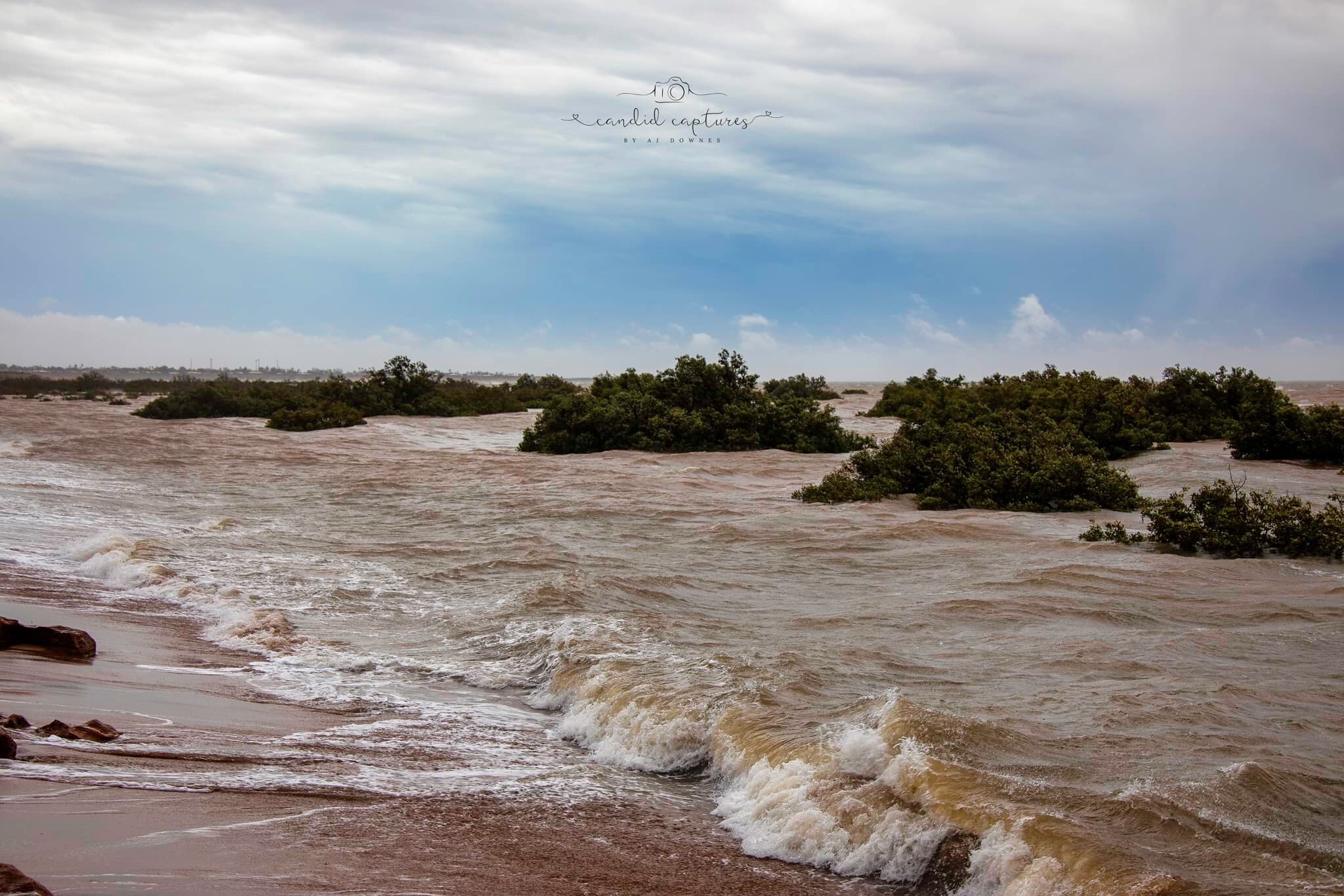Severe Tropical Cyclone Zelia hits WA's Pilbara coast at category four ...