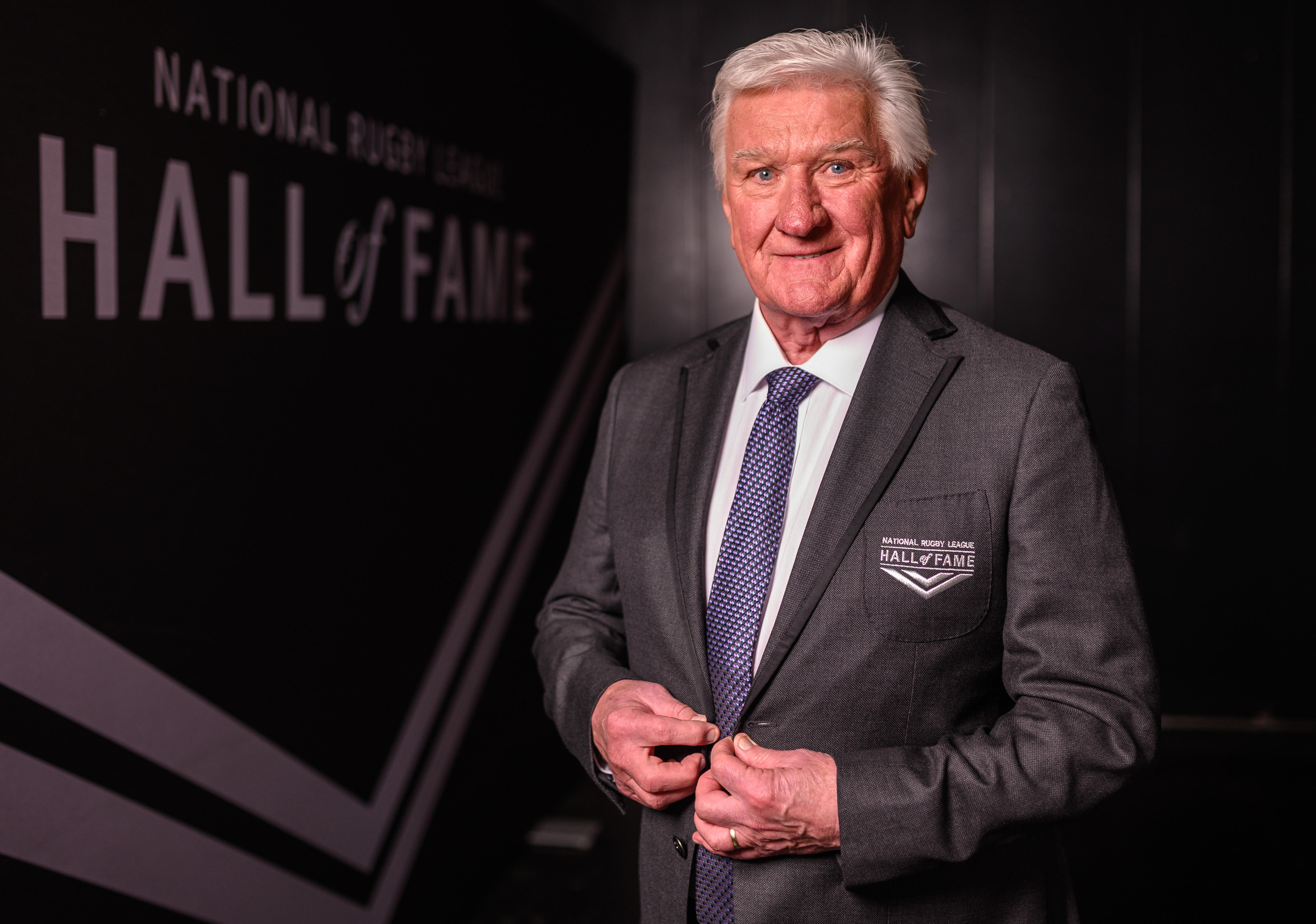 Rugby league icon Ray Warren announces his retirement from sports ...