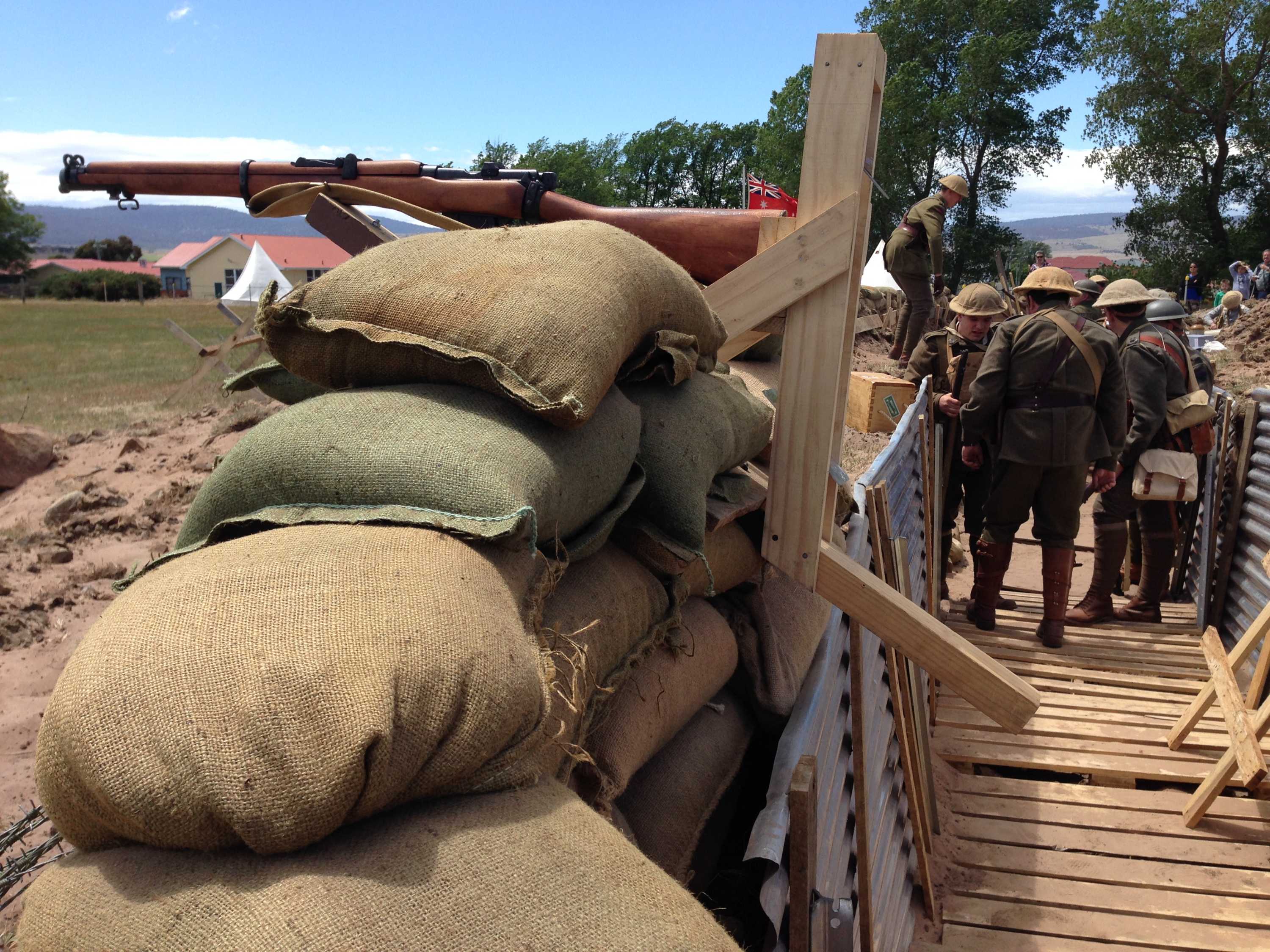 WWI trenches and 'pin-up girl' contest feature in battle re-enactment ...