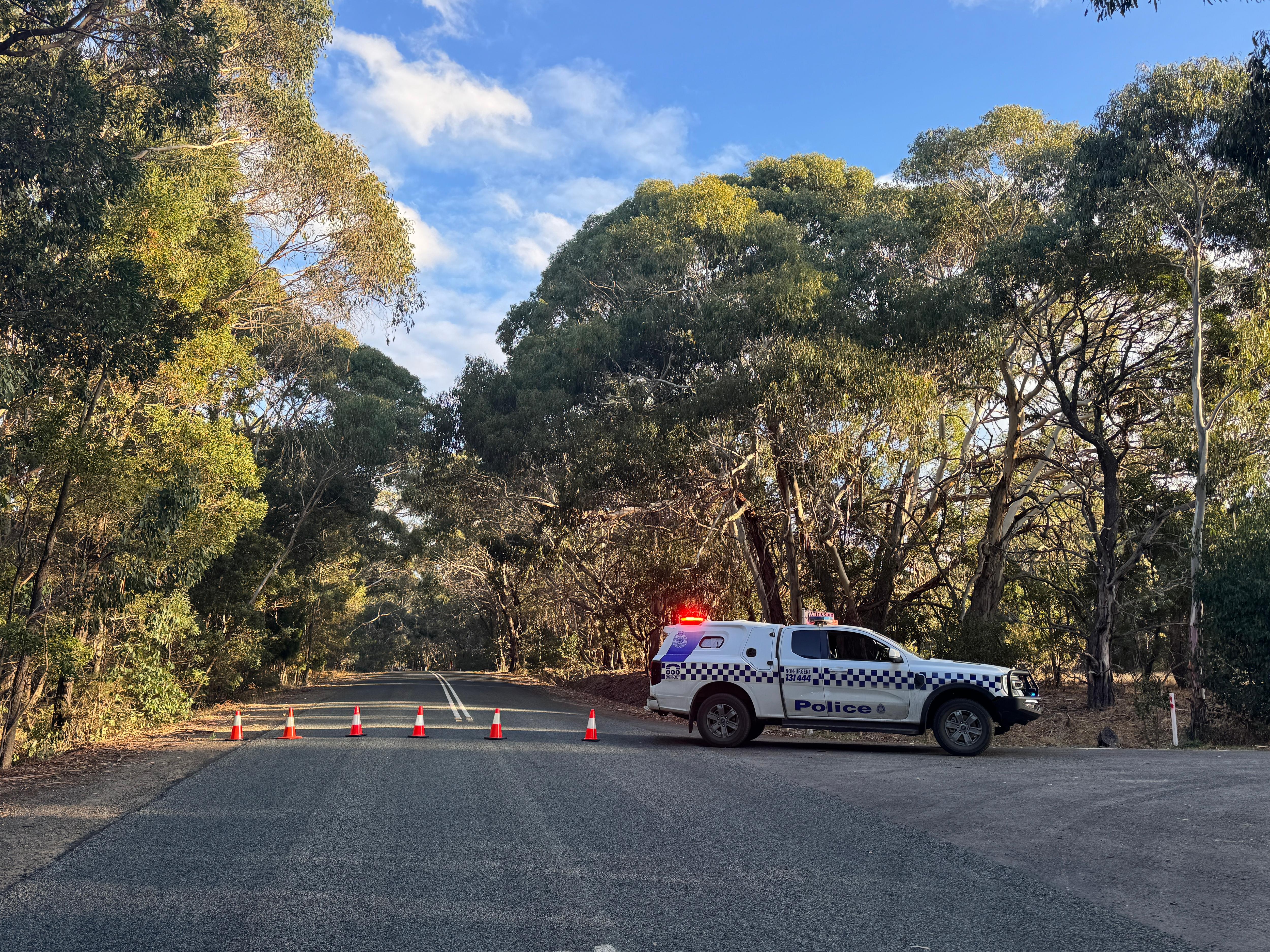 Firefighters control bushfire near Benloch in Central Victoria - ABC News