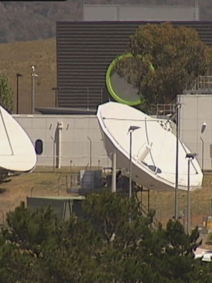 Greens criticise sharing intelligence on Australian citizens - ABC listen