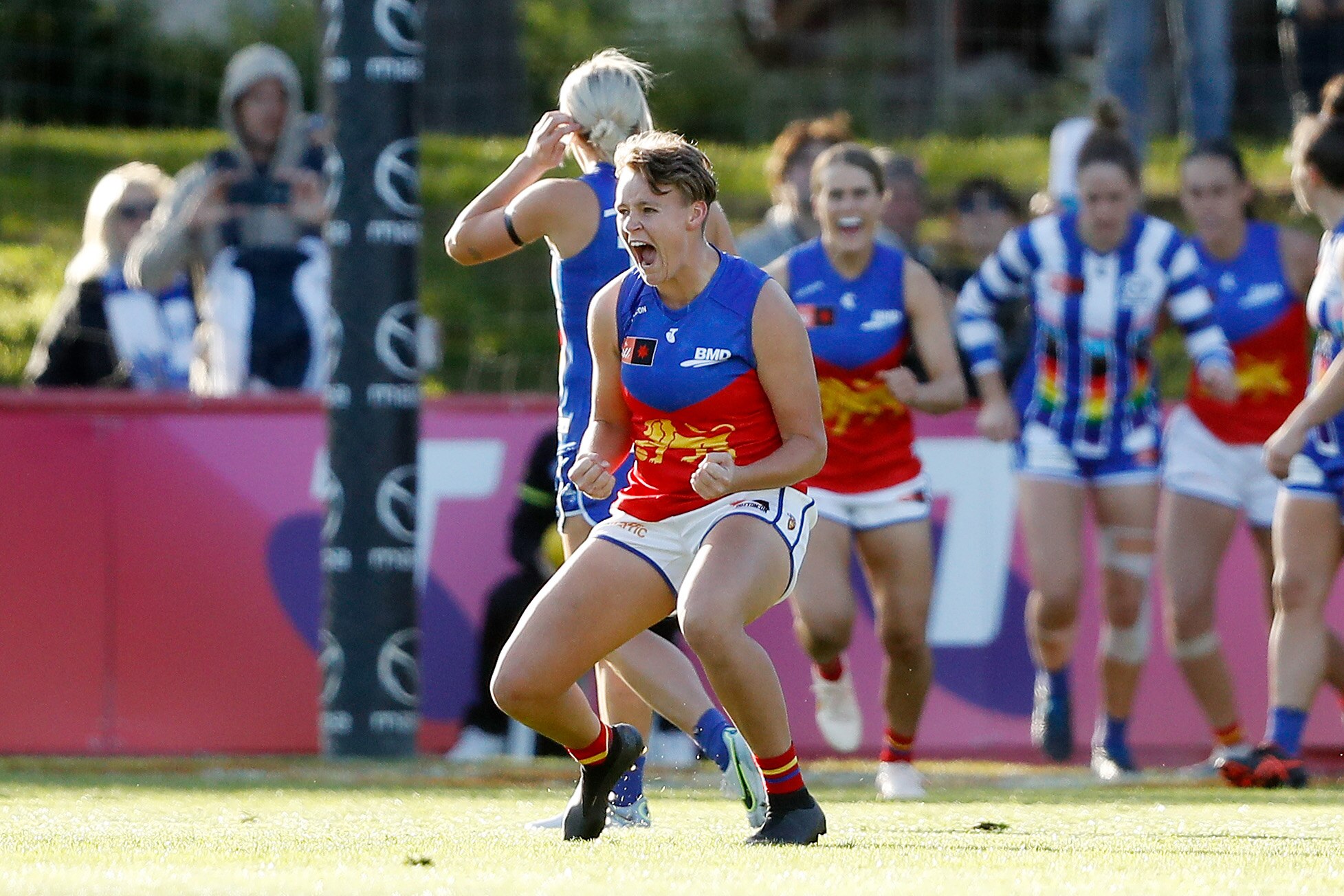 Brisbane Lions, Adelaide Crows enjoy AFLW victories as Hawthorn, Gold ...