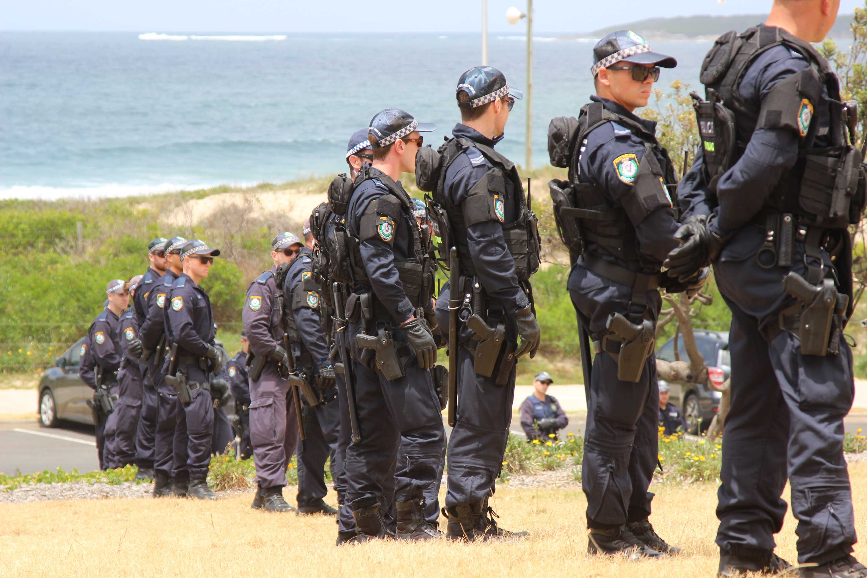 Behind the lines at Cronulla riots memorial protest - triple j