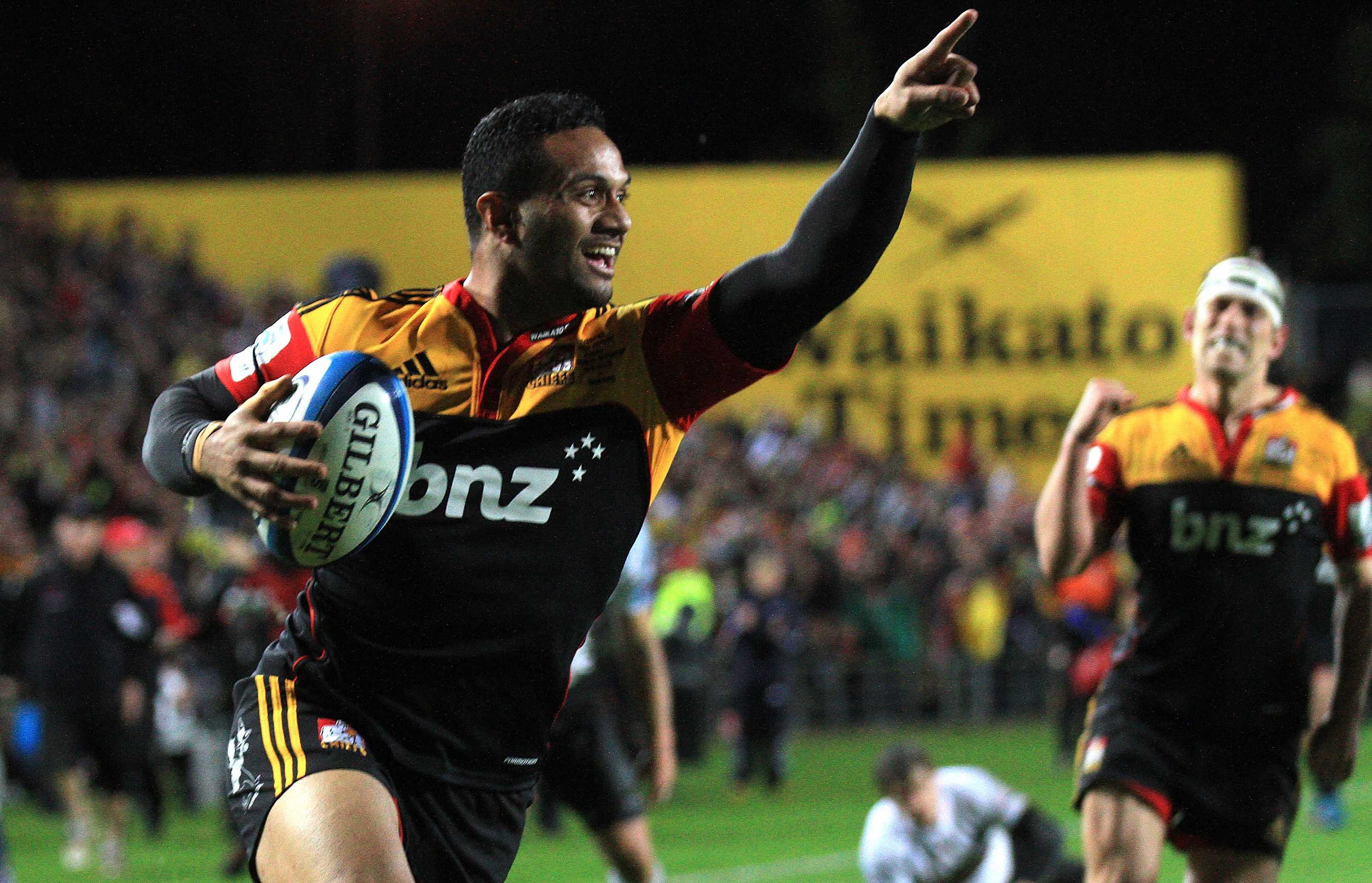 Super Rugby: Chiefs name unchanged line-up to take on Brumbies in final ...