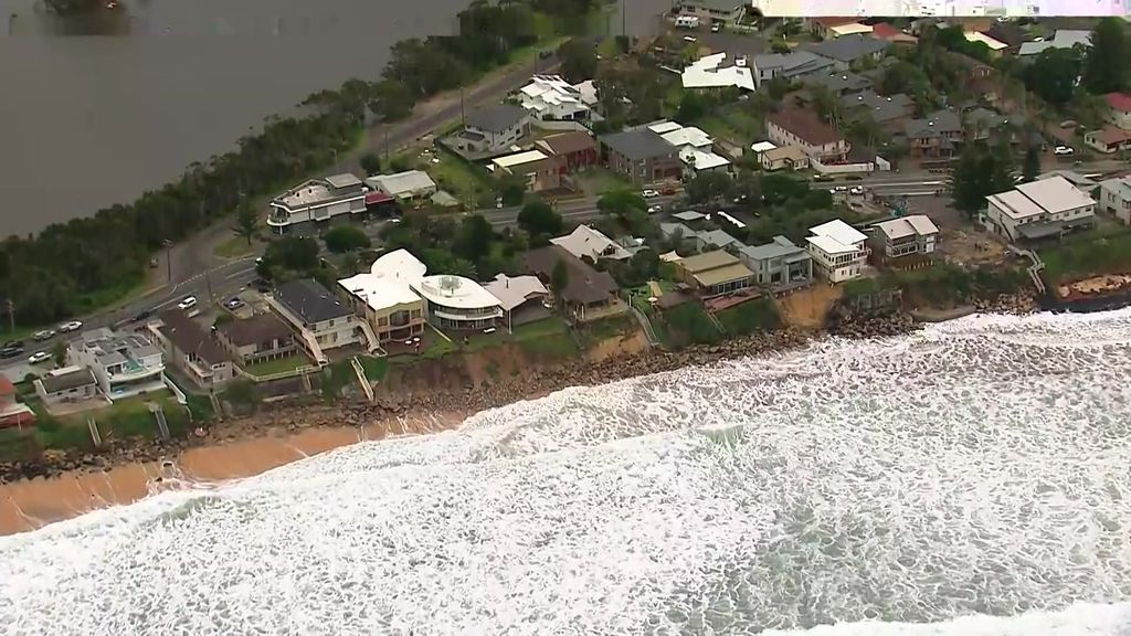 Central Coast houses in danger of collapse as large swell causes ...