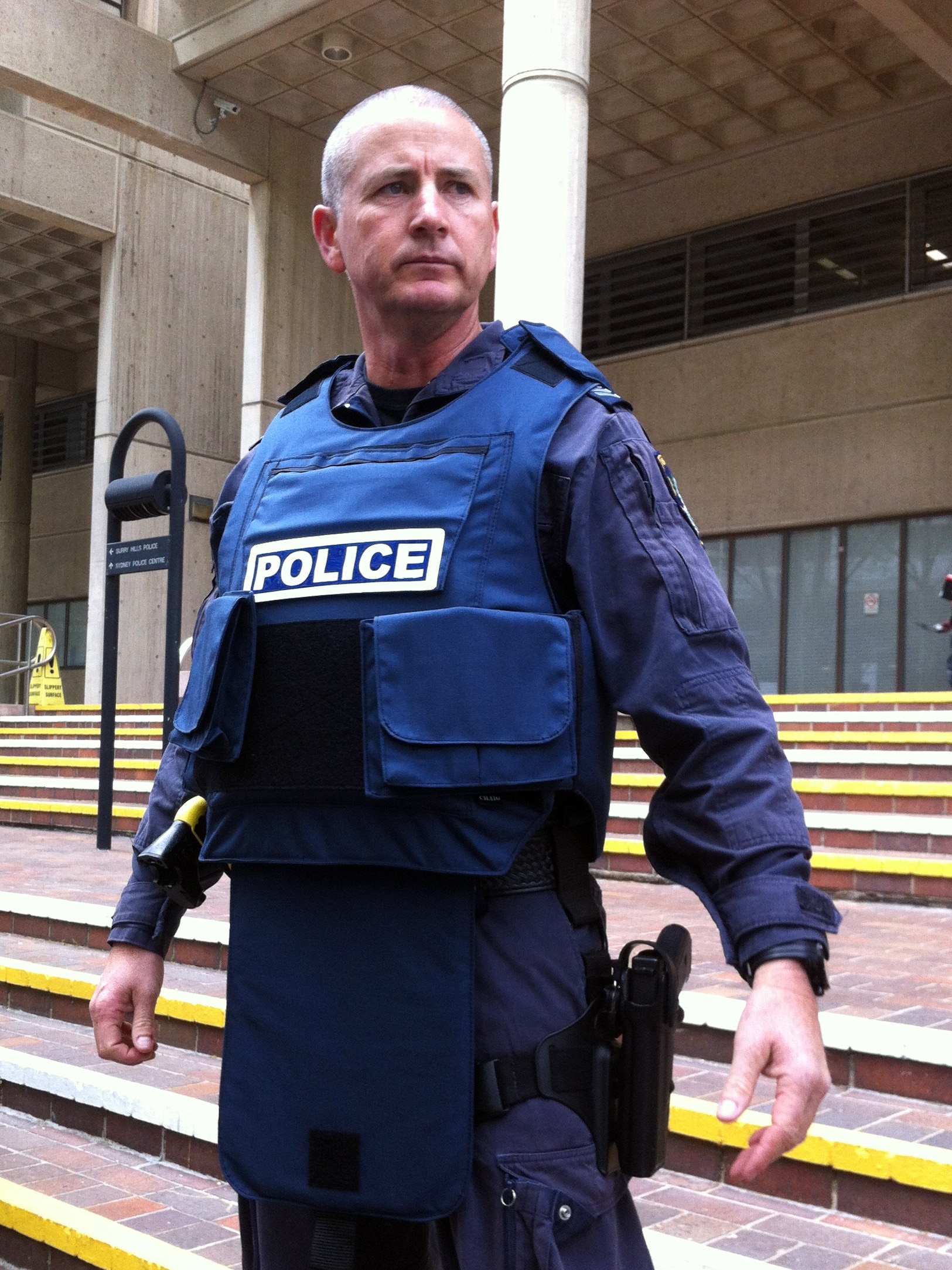 Police force to receive new gun holsters - ABC News